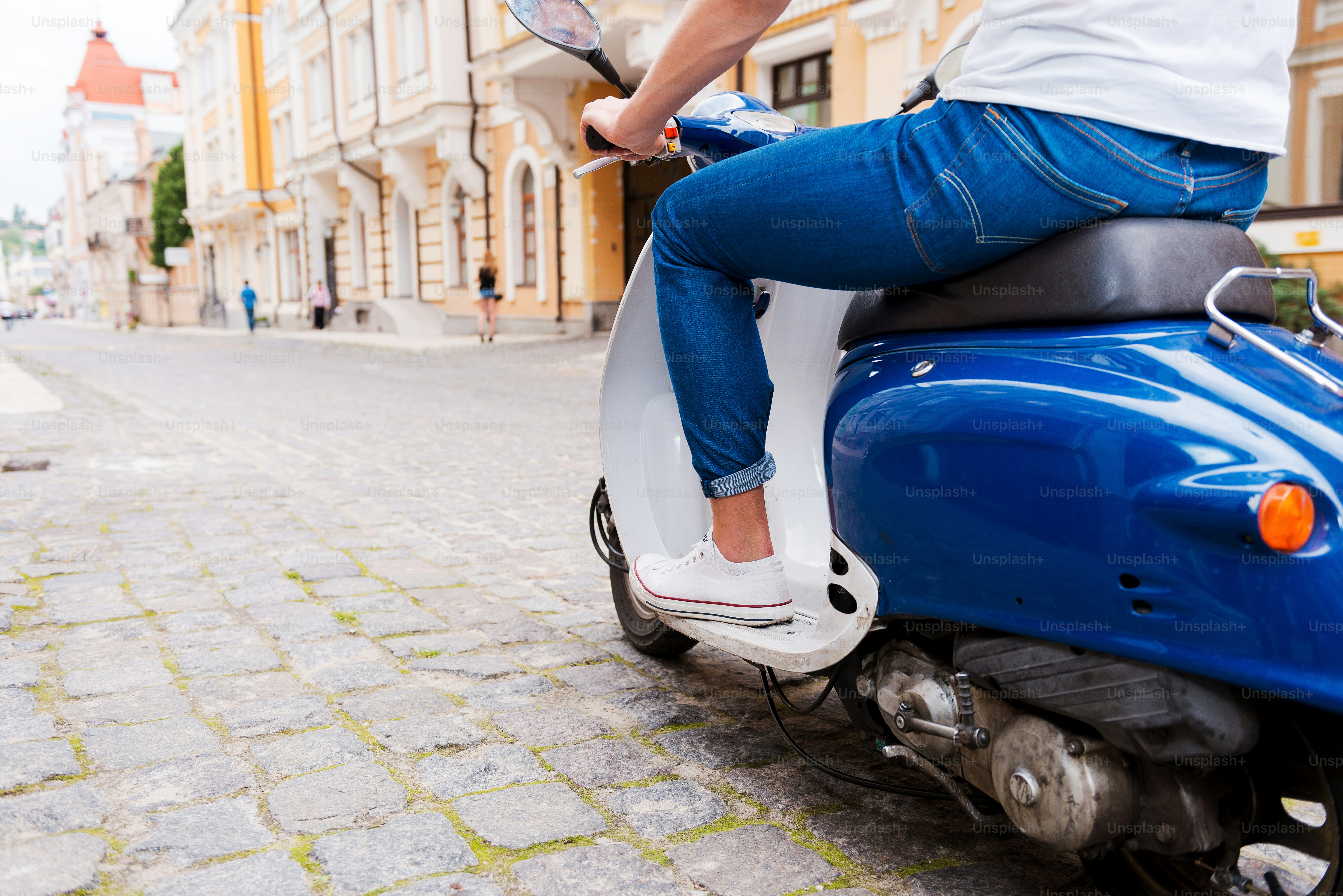 100+ Vespa Pictures | Download Free Images on Unsplash