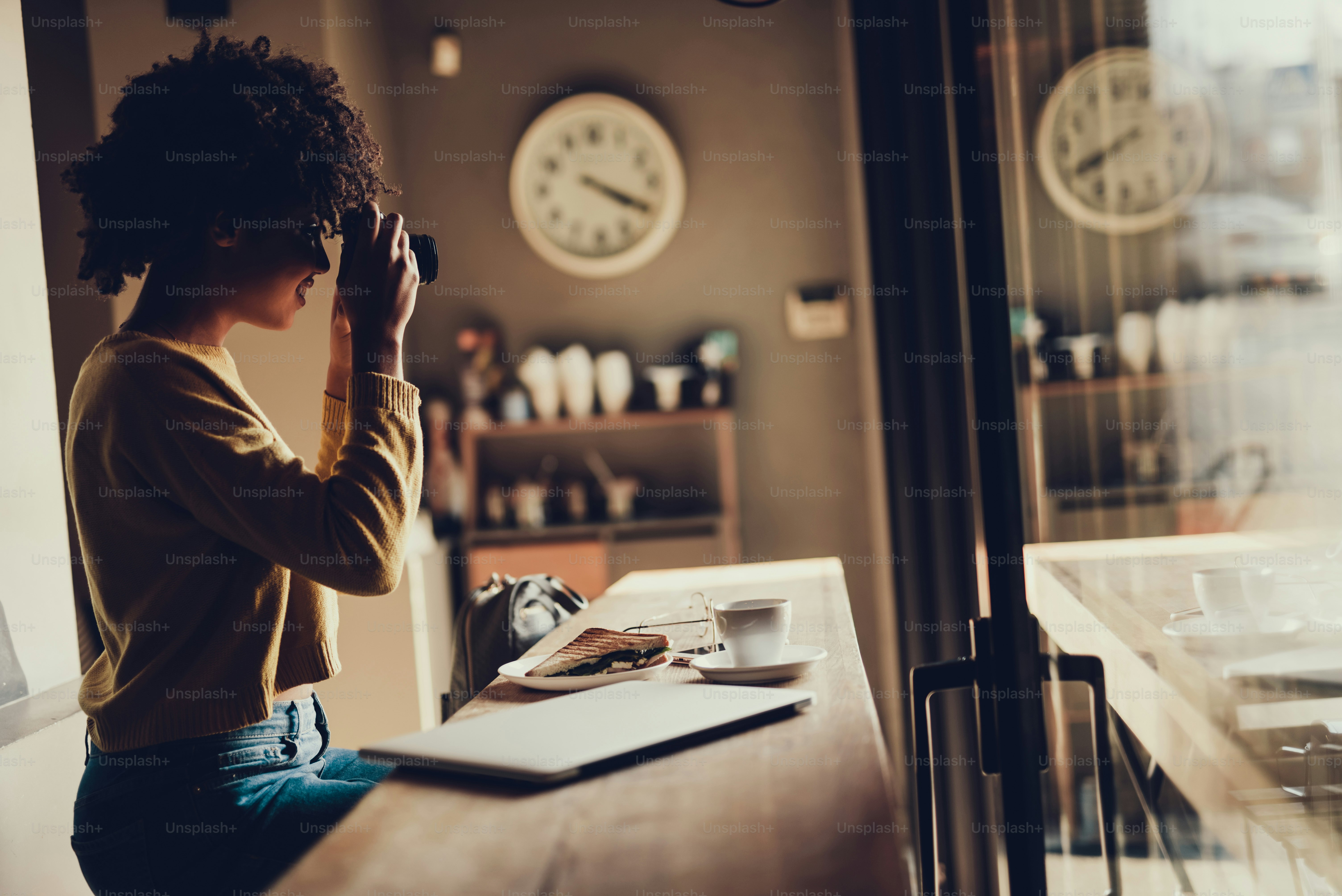 Woman Side Profile Pictures | Download Free Images on Unsplash