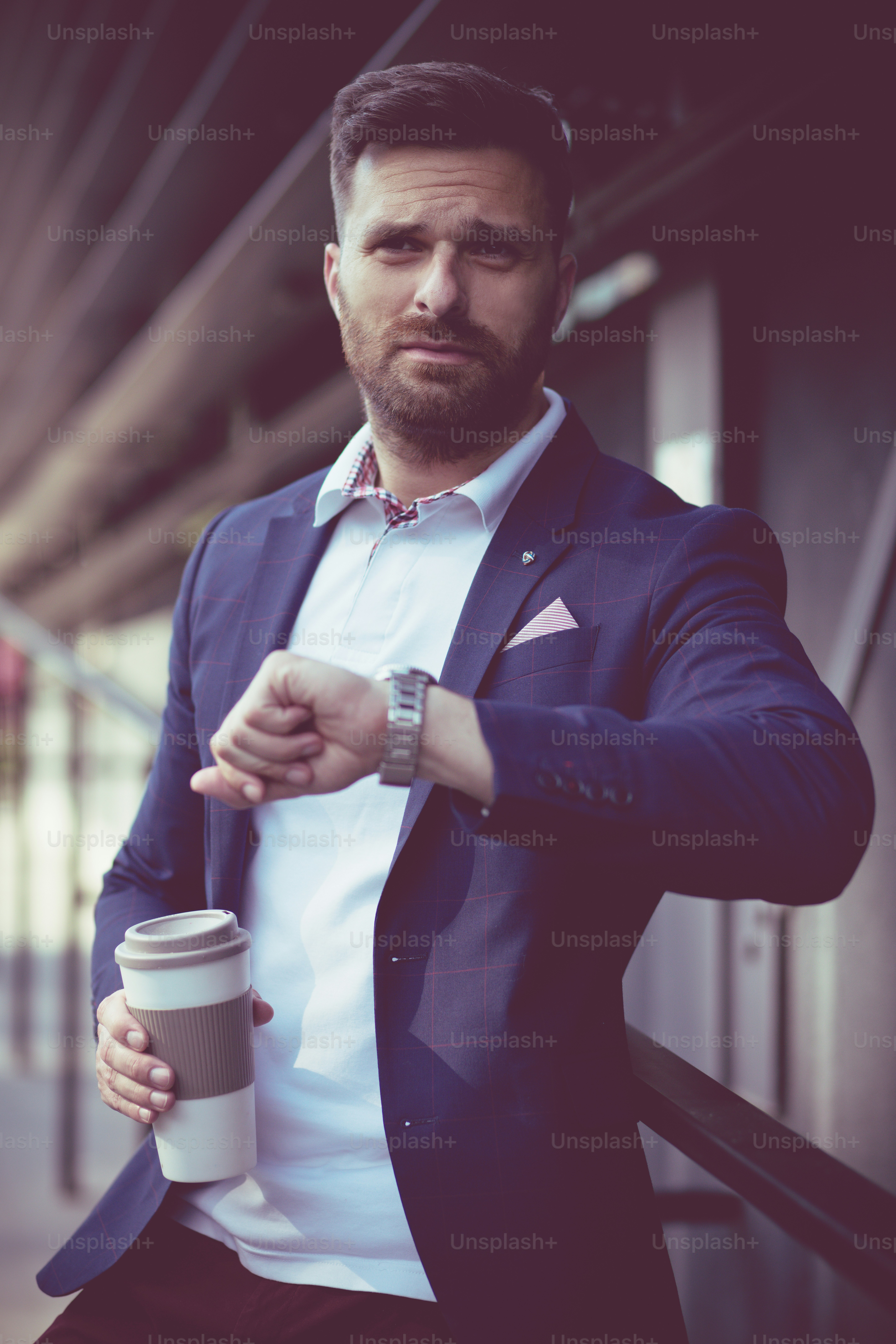 Don't waste time waiting. Business man in the city. photo – Suit Image ...