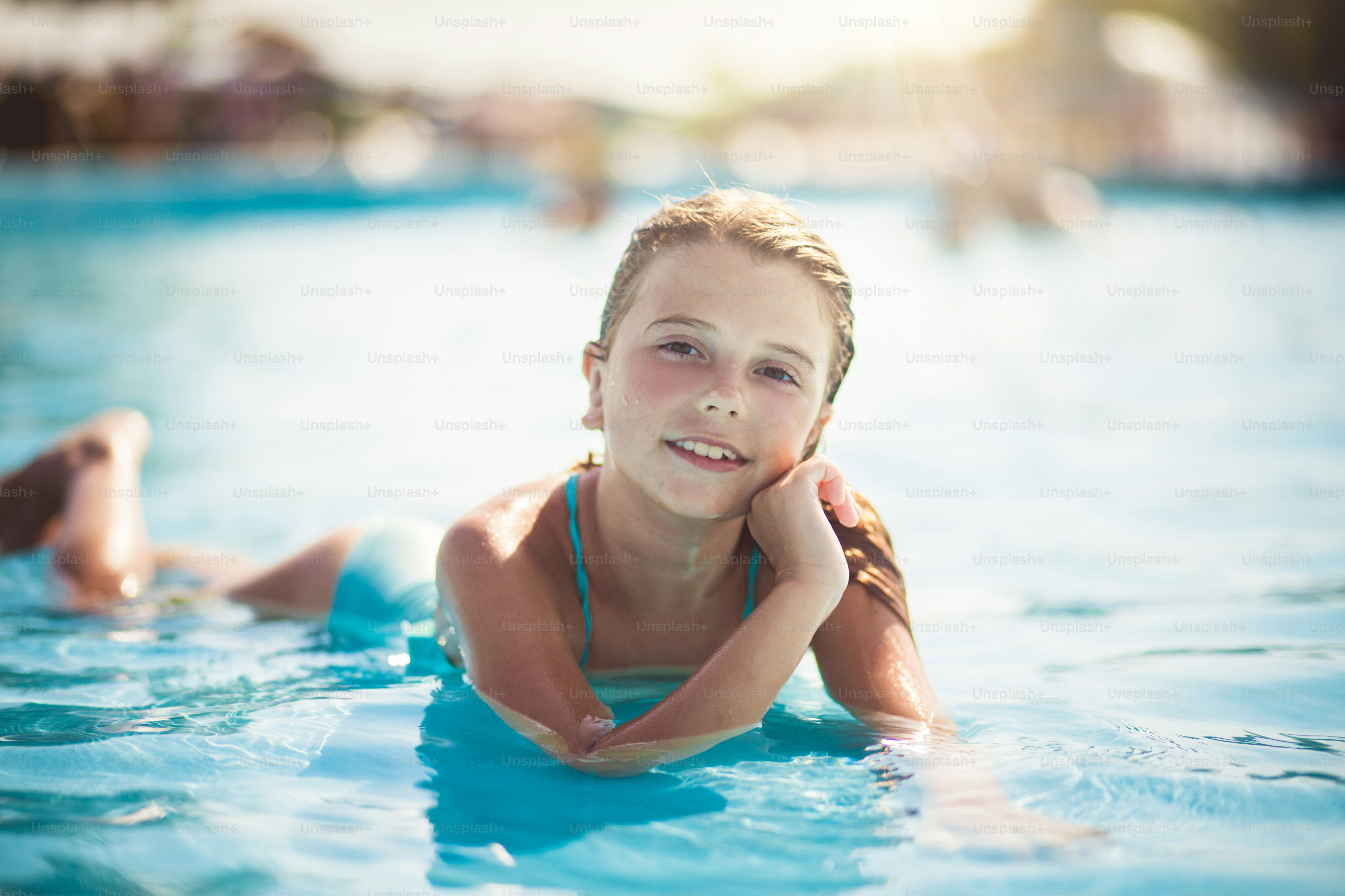 1000+ Girl Swimming Pictures | Download Free Images on Unsplash