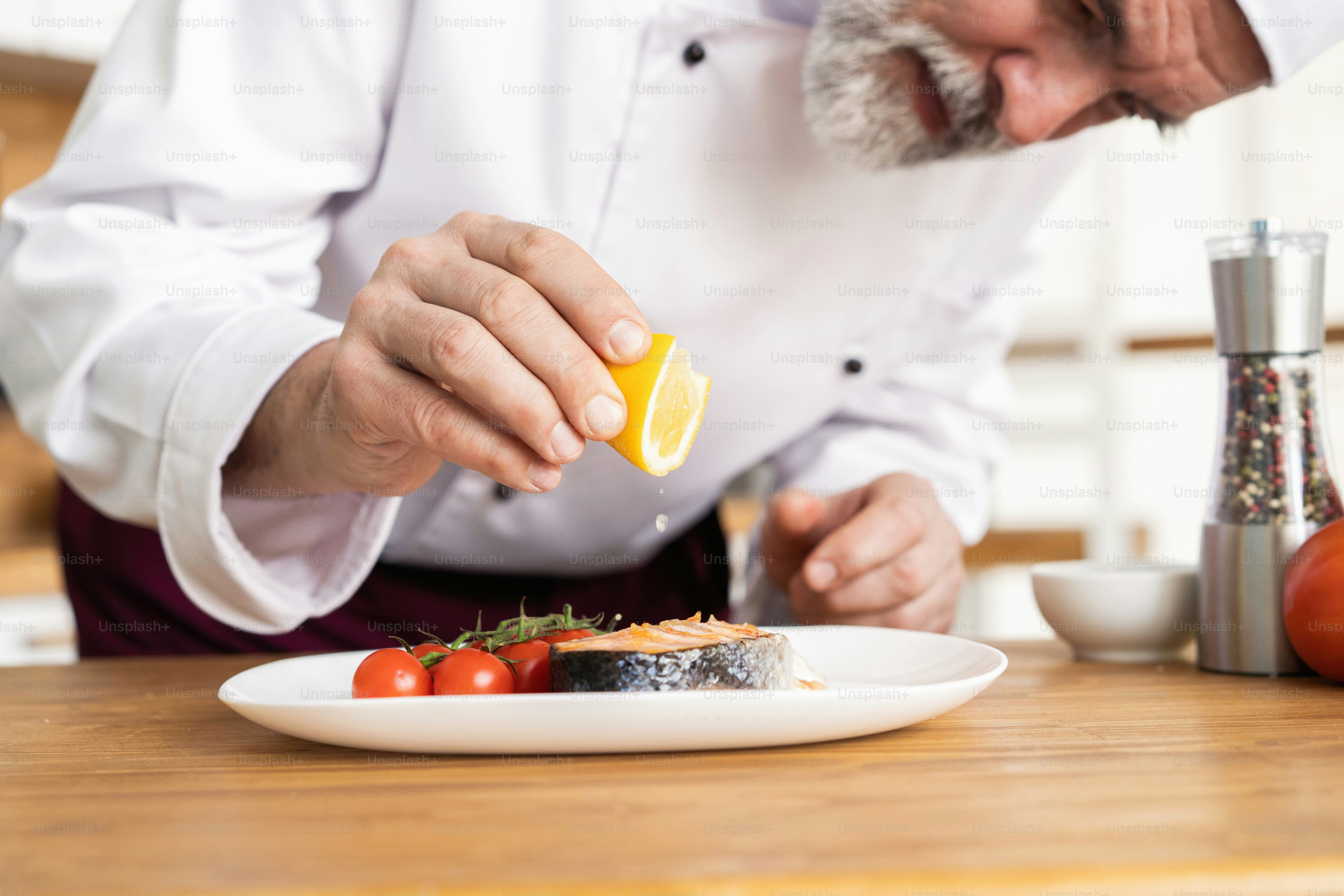 Cooking Fish Pictures | Download Free Images on Unsplash