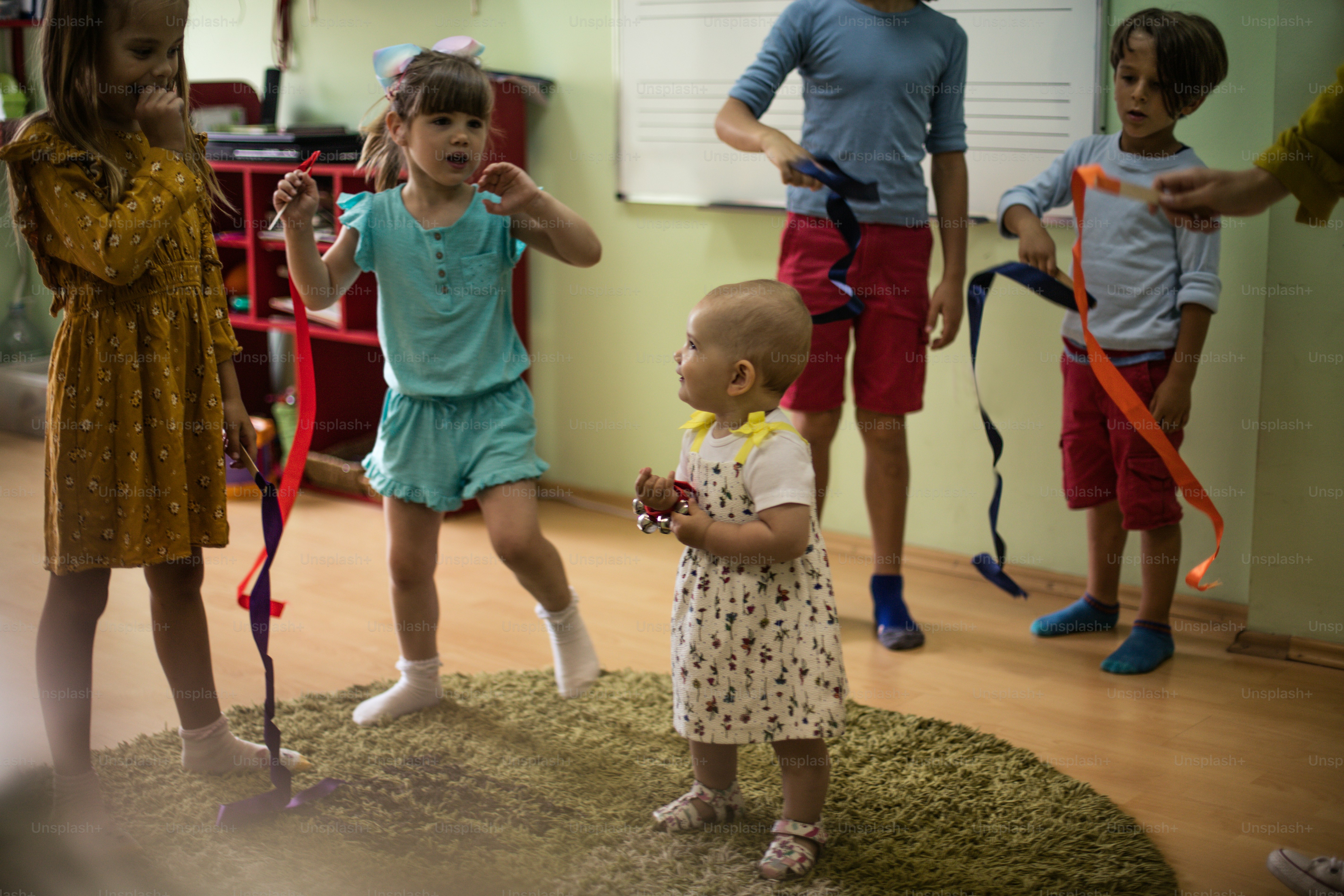 Have fun. Children in preschool. photo – Serbia Image on Unsplash