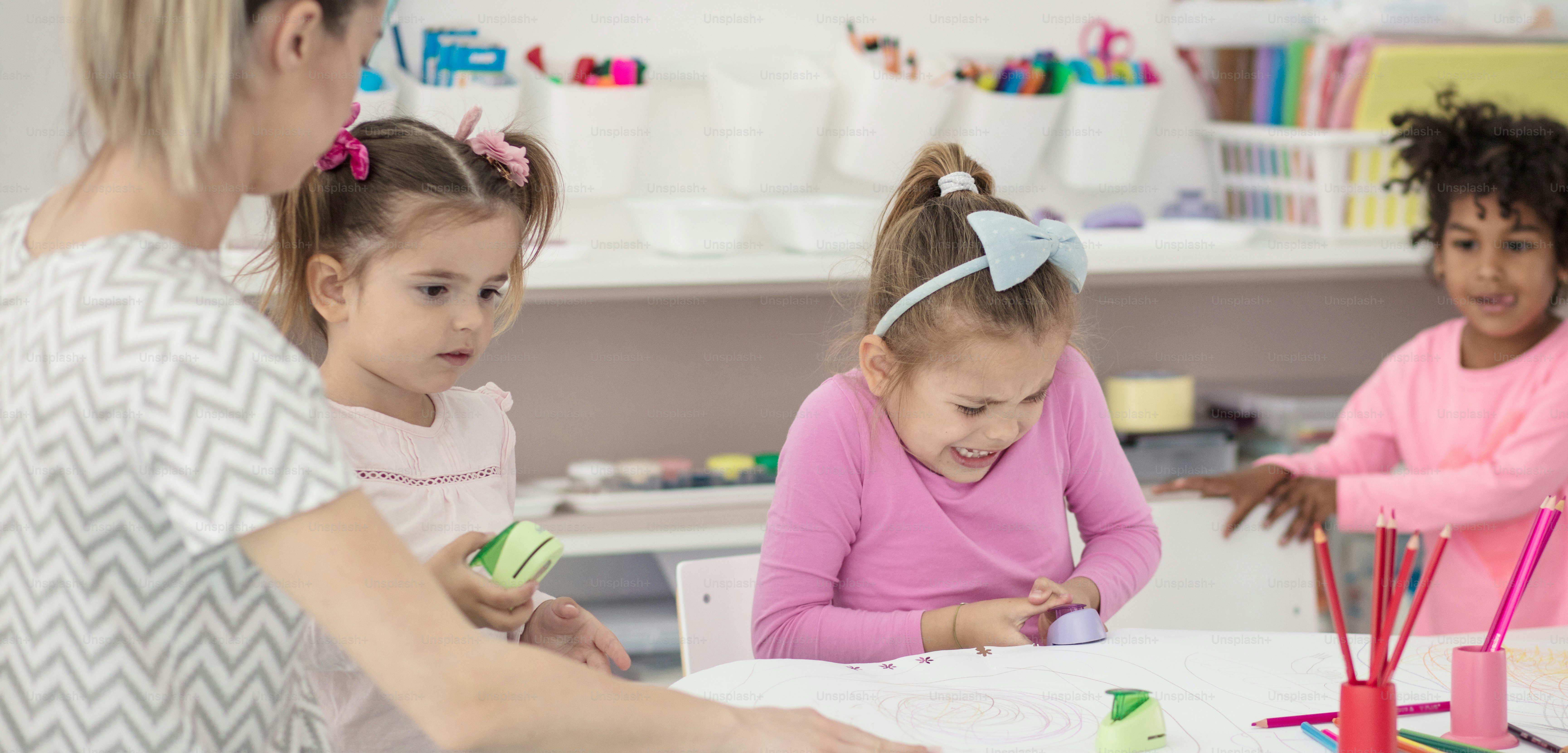 Be independent. Children in preschool. photo – Ethnicity Image on Unsplash