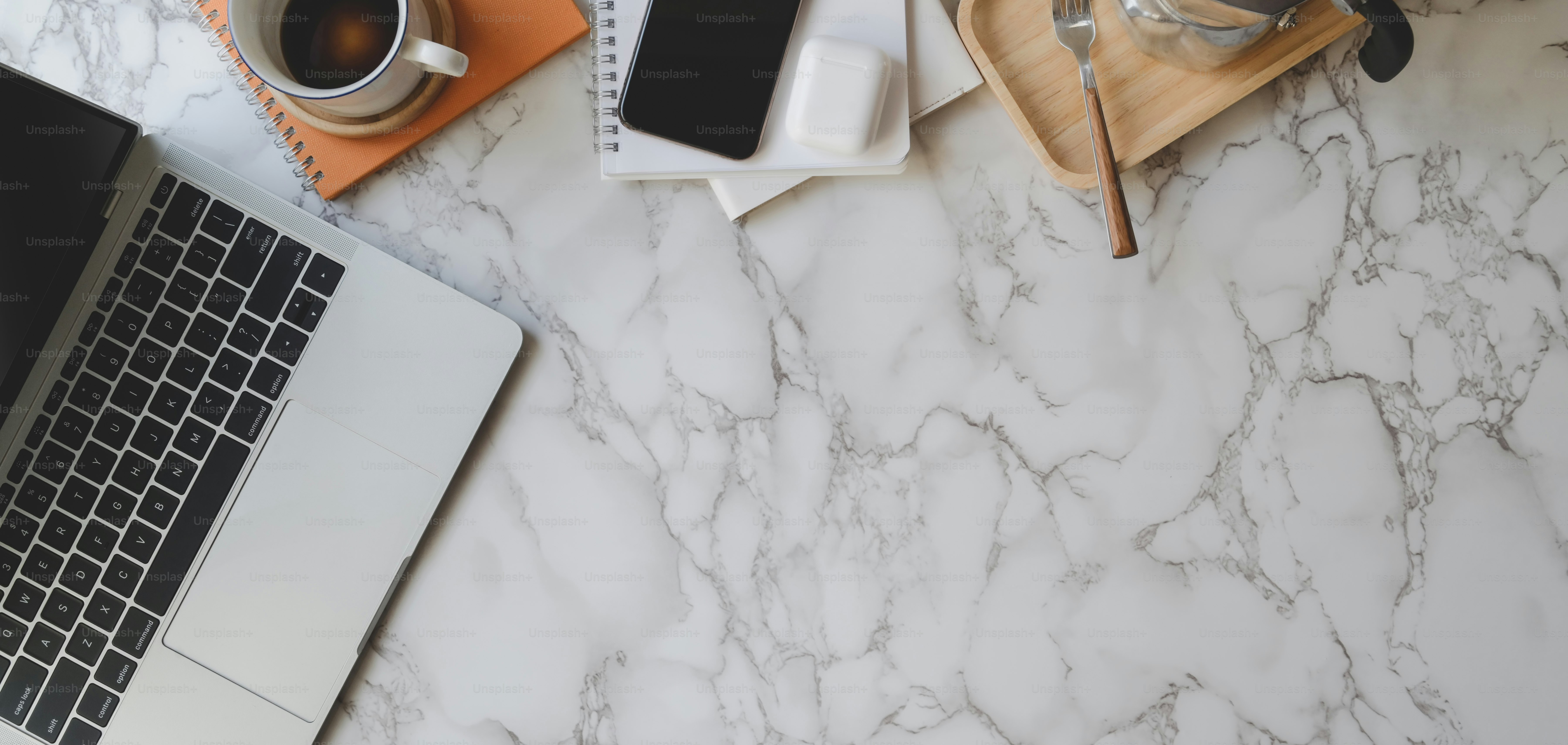 Table Top View Pictures | Download Free Images on Unsplash