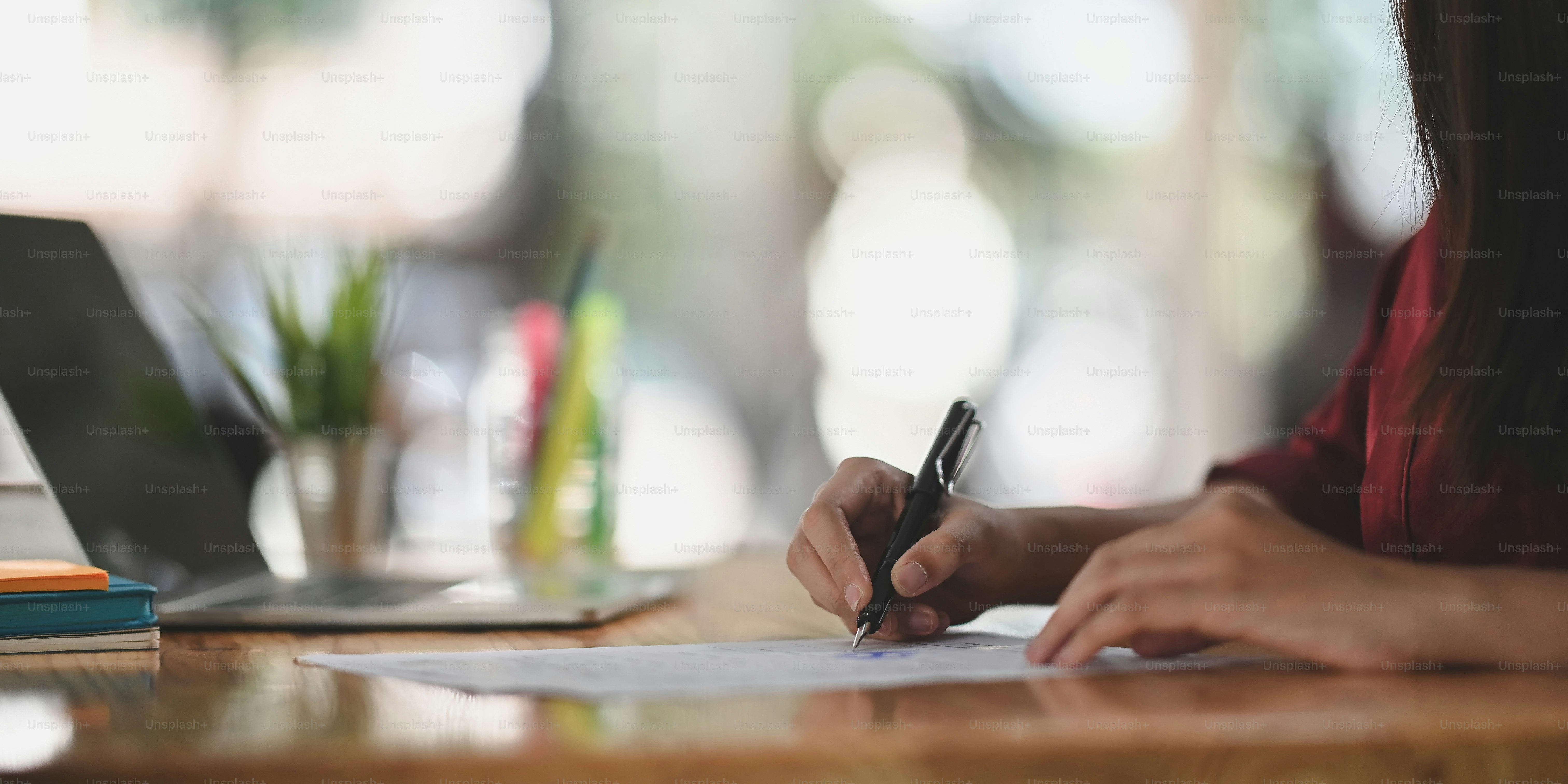 Close-up young businesswoman sign or writing paper. photo – Writing ...