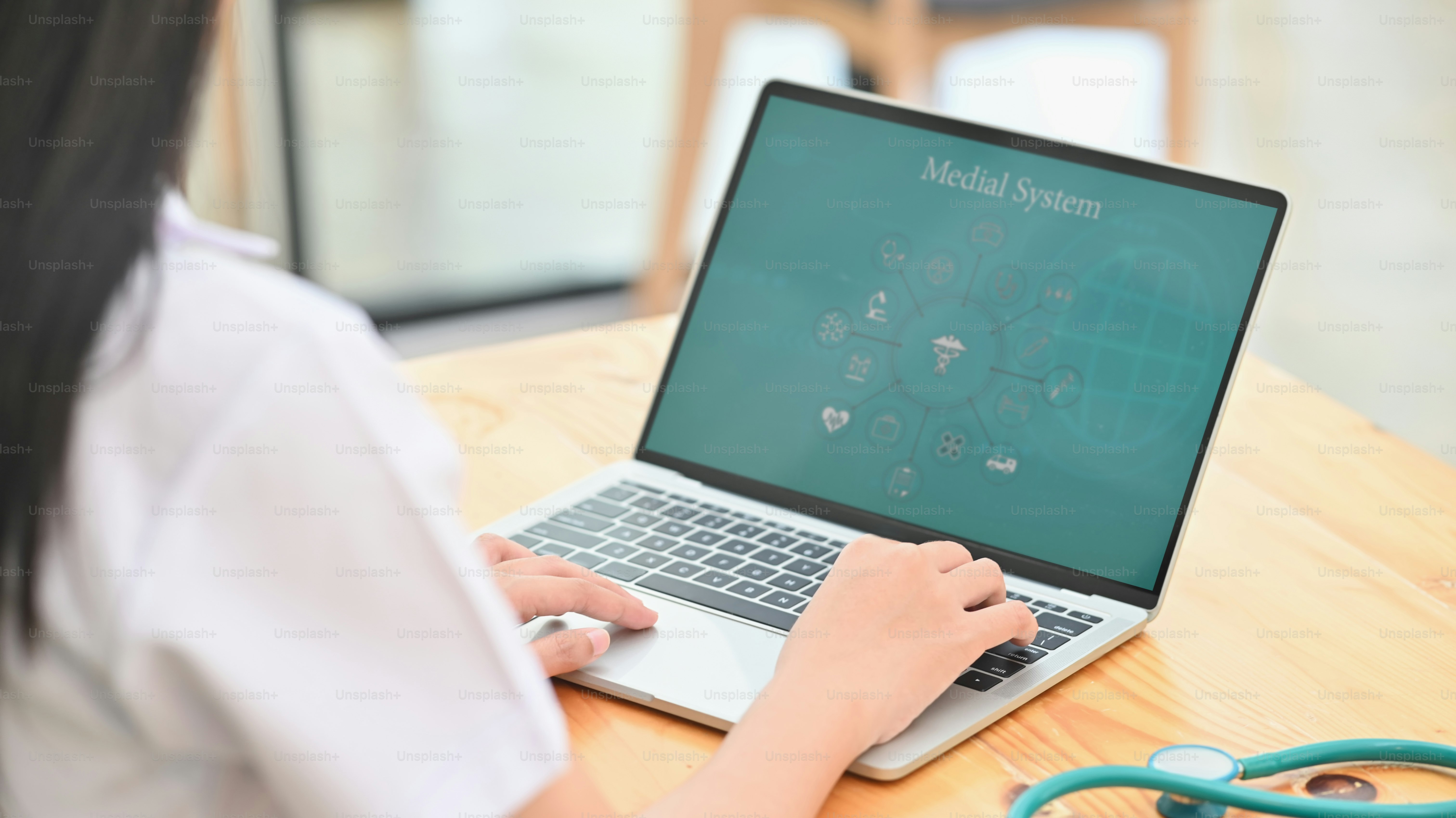 Hospital Logo Pictures | Download Free Images on Unsplash