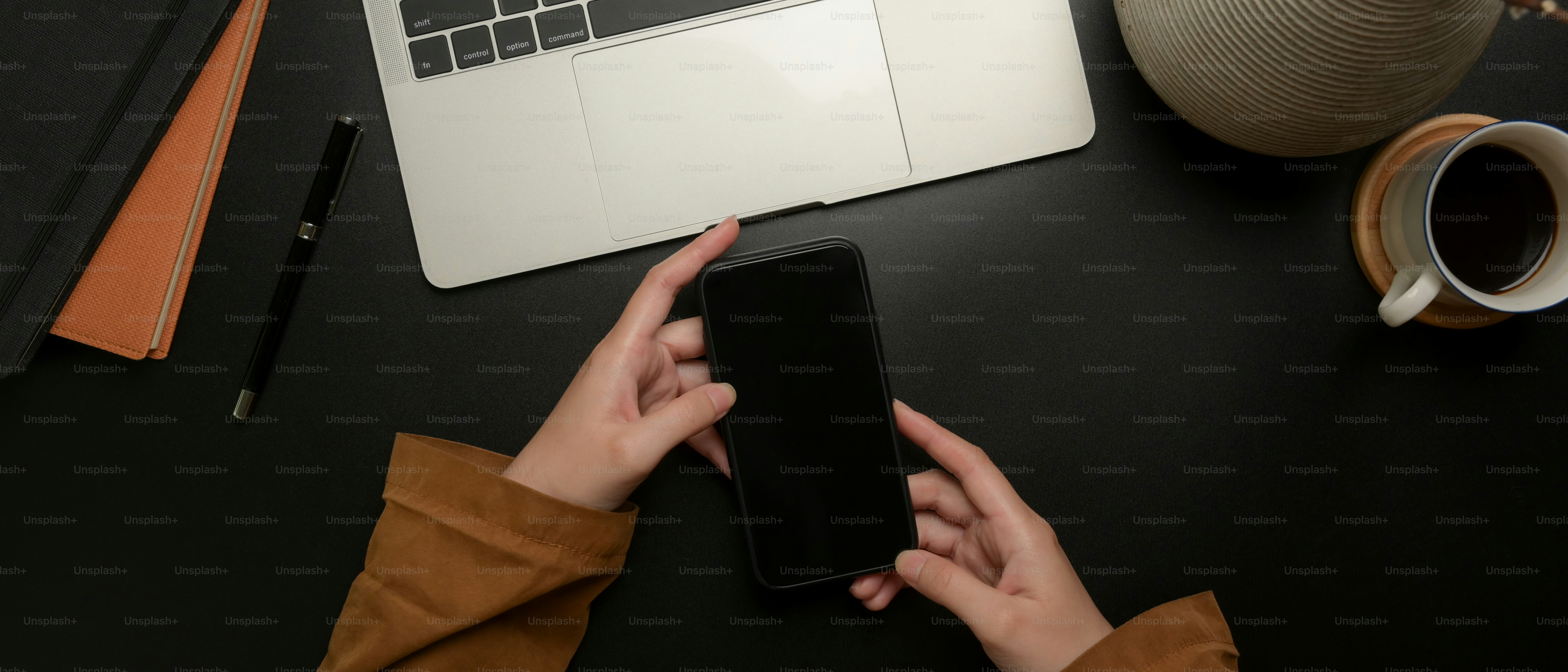 Technology Black Pictures | Download Free Images on Unsplash