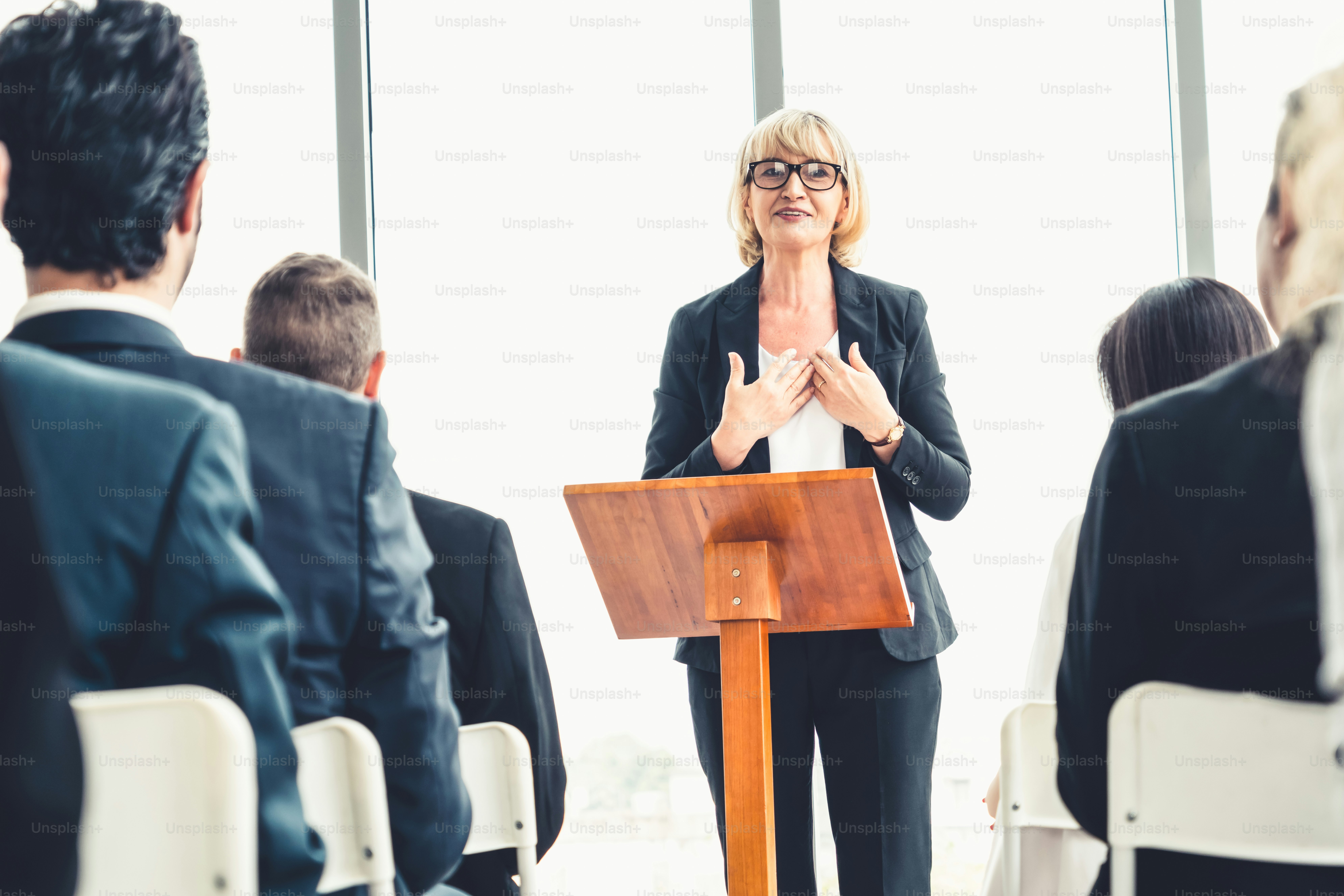 30,000+ Convention Pictures | Download Free Images on Unsplash