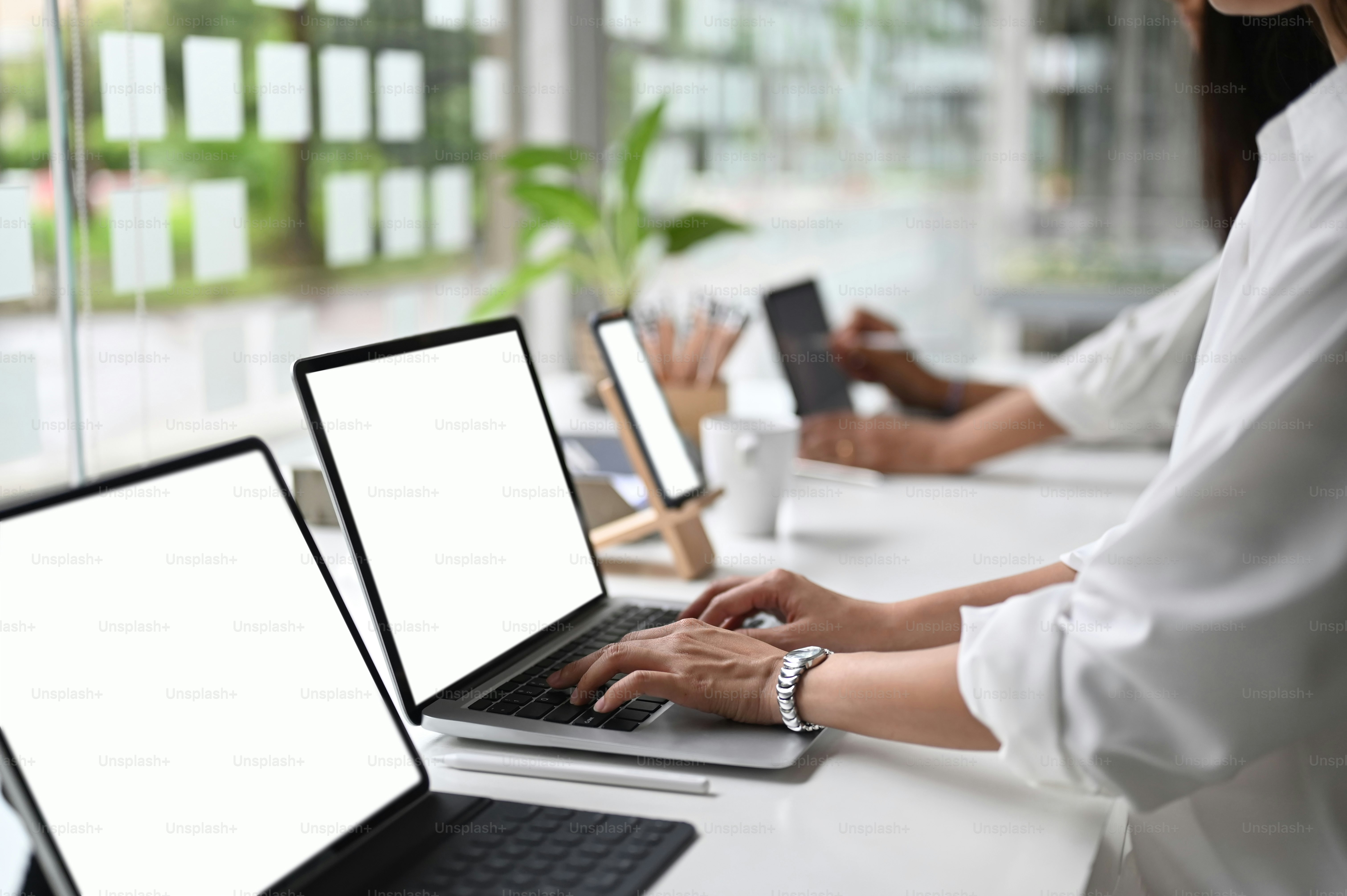 Digital Experience Pictures | Download Free Images on Unsplash