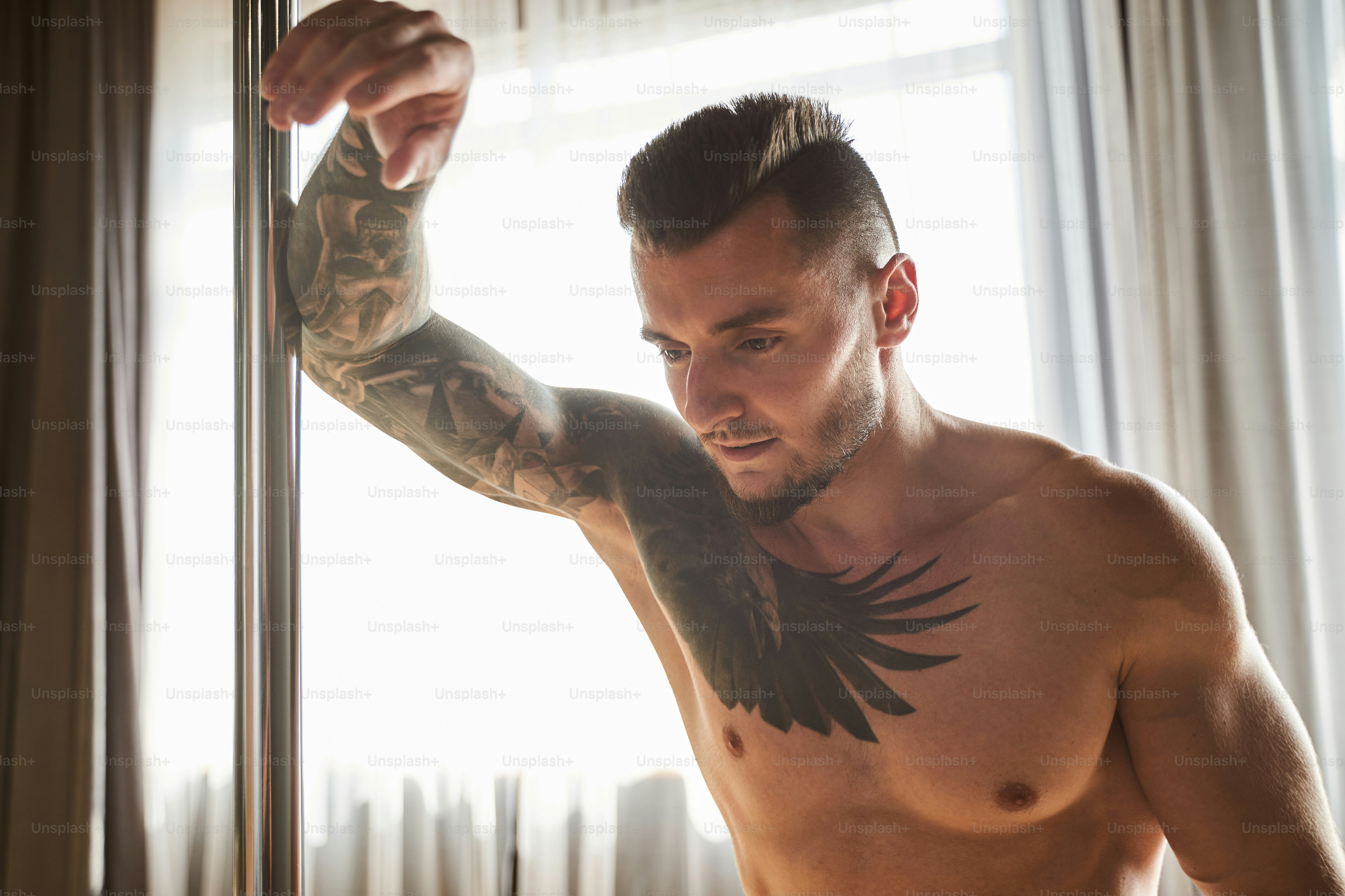 Skinny Man Pictures | Download Free Images on Unsplash