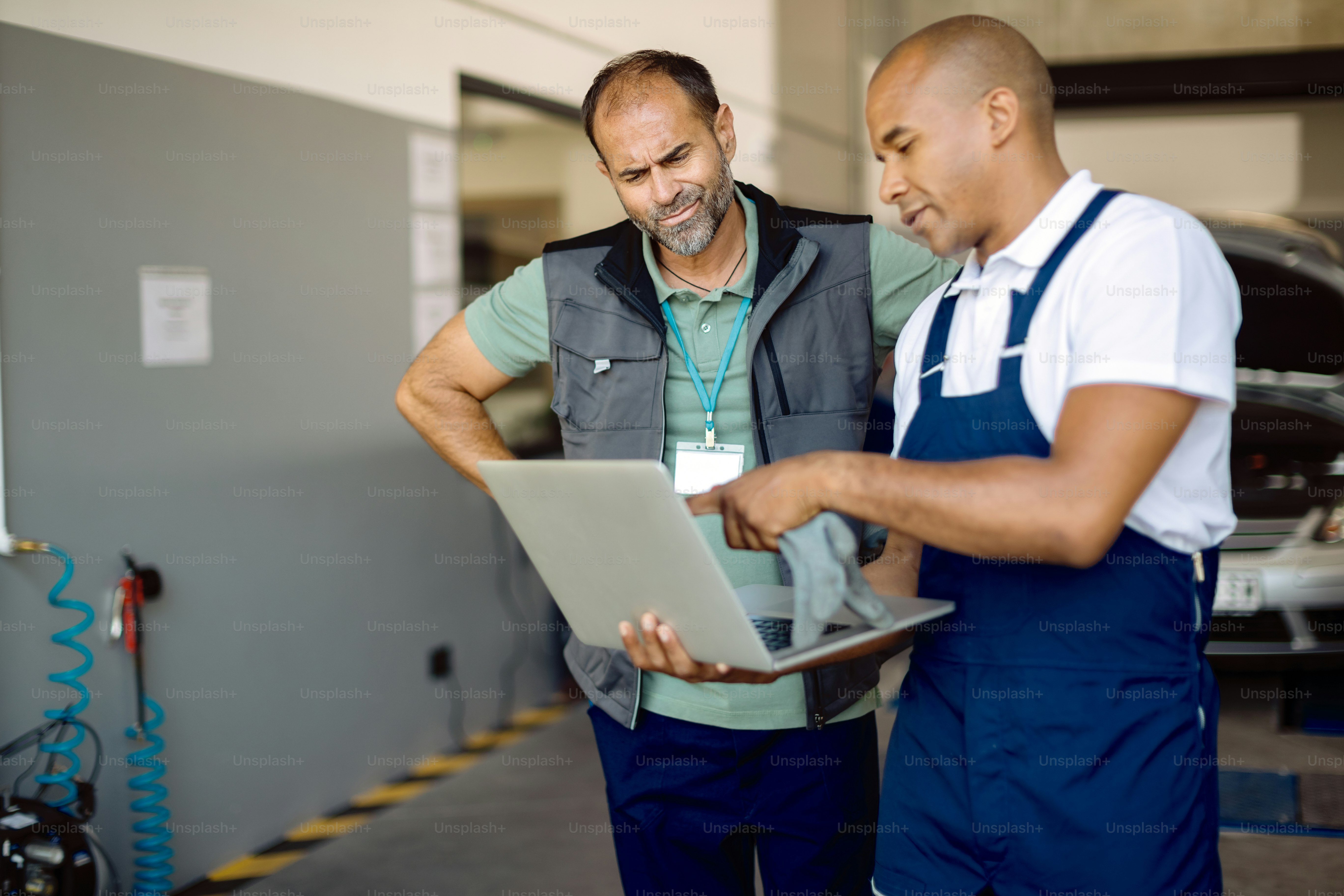Auto Shop Pictures | Download Free Images on Unsplash