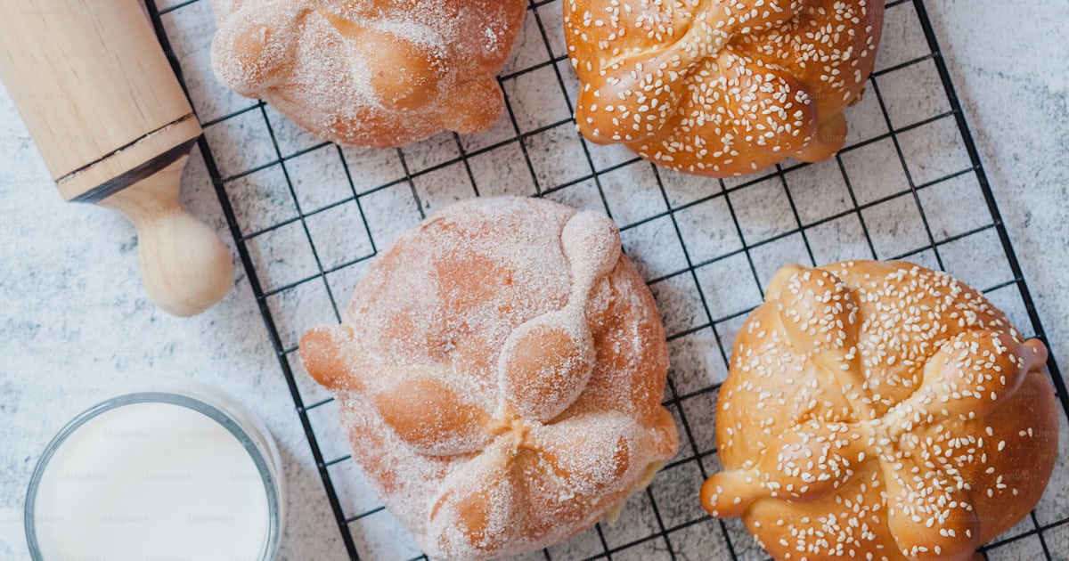 Pan De Muerto 멕시코 망자의 날 전통 멕시코 빵 레시피 재료 사진 Unsplash의 구운 이미지