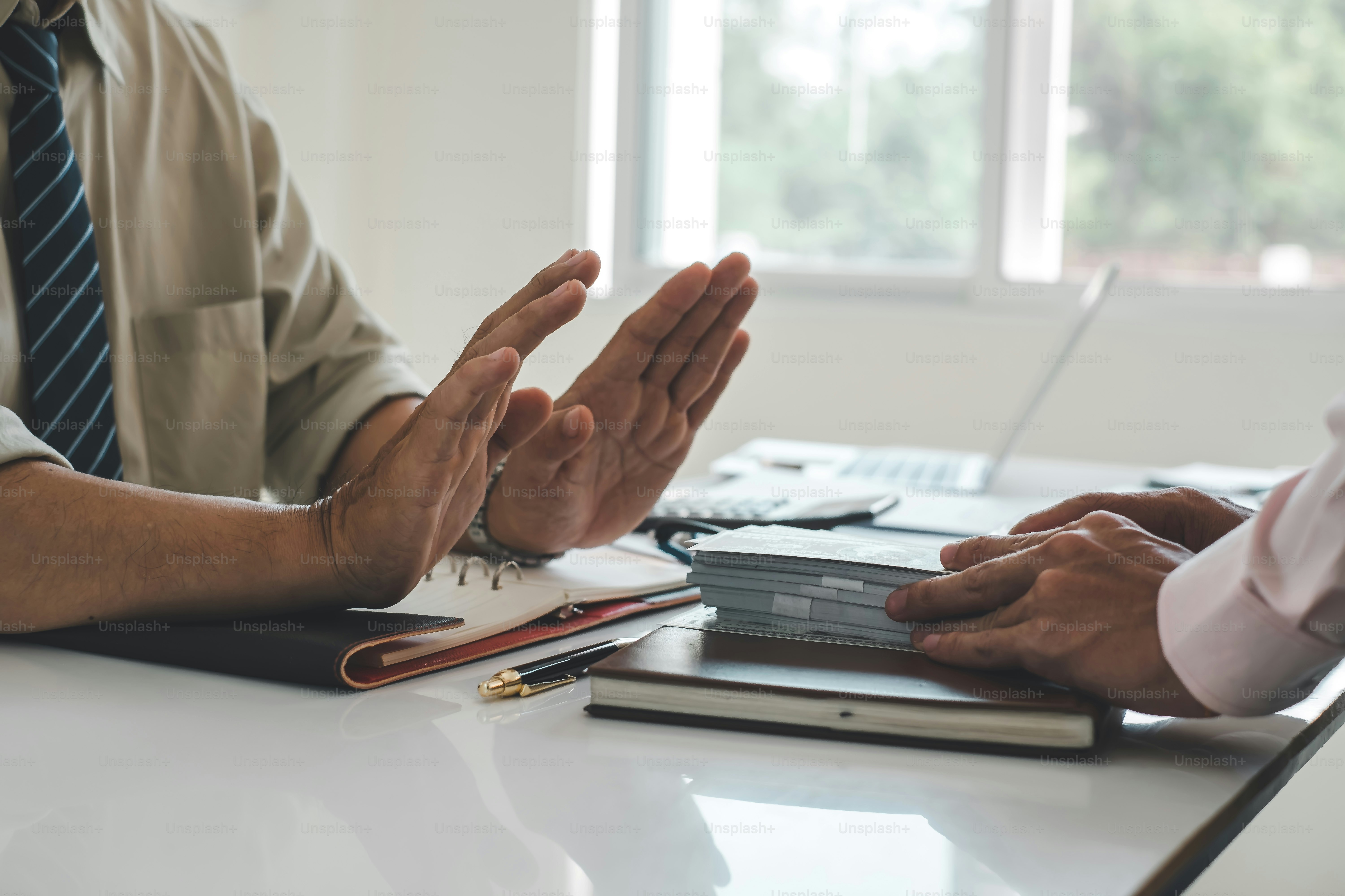 30k+ Corruption Pictures | Download Free Images on Unsplash