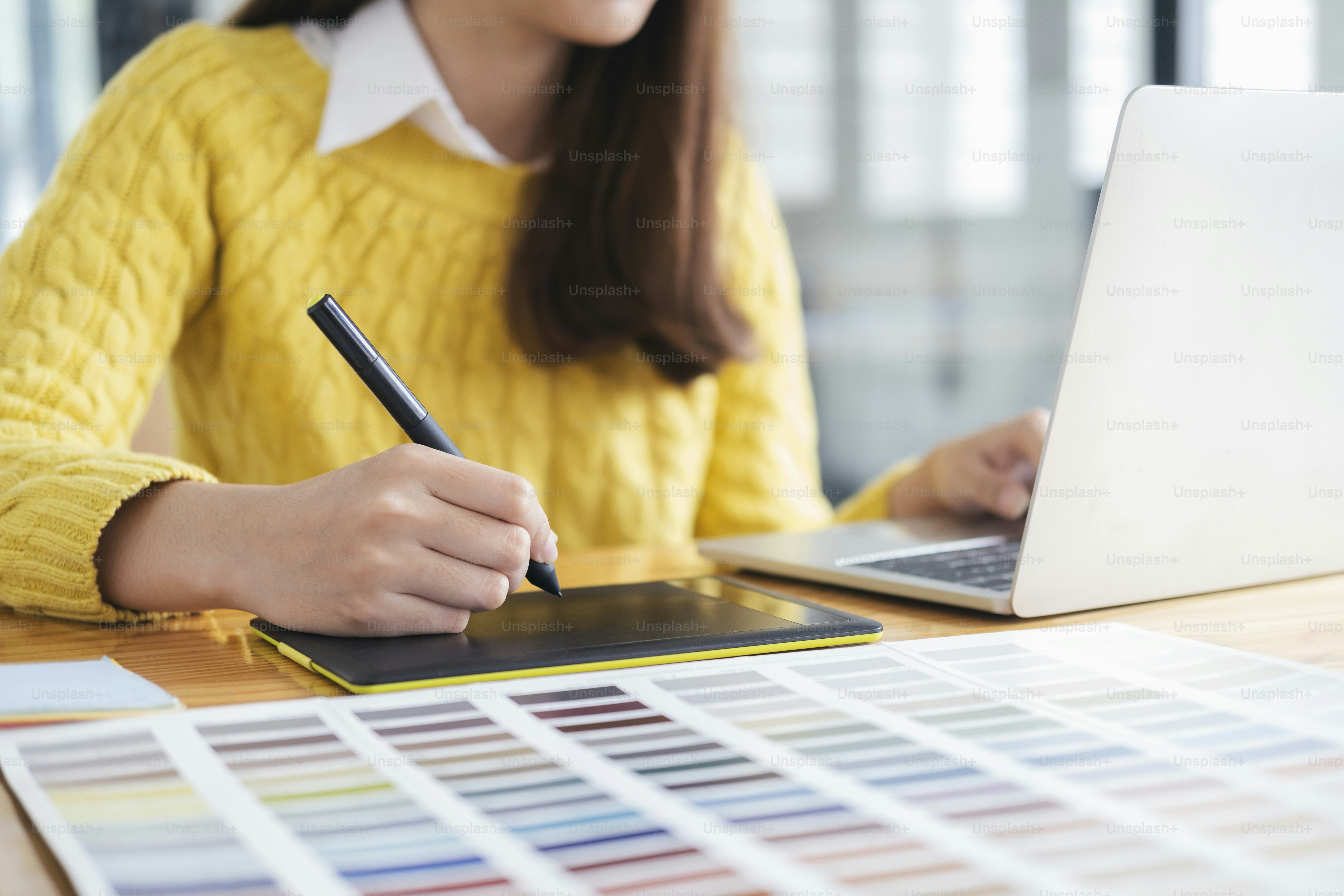 Animal Computer Pictures | Download Free Images on Unsplash