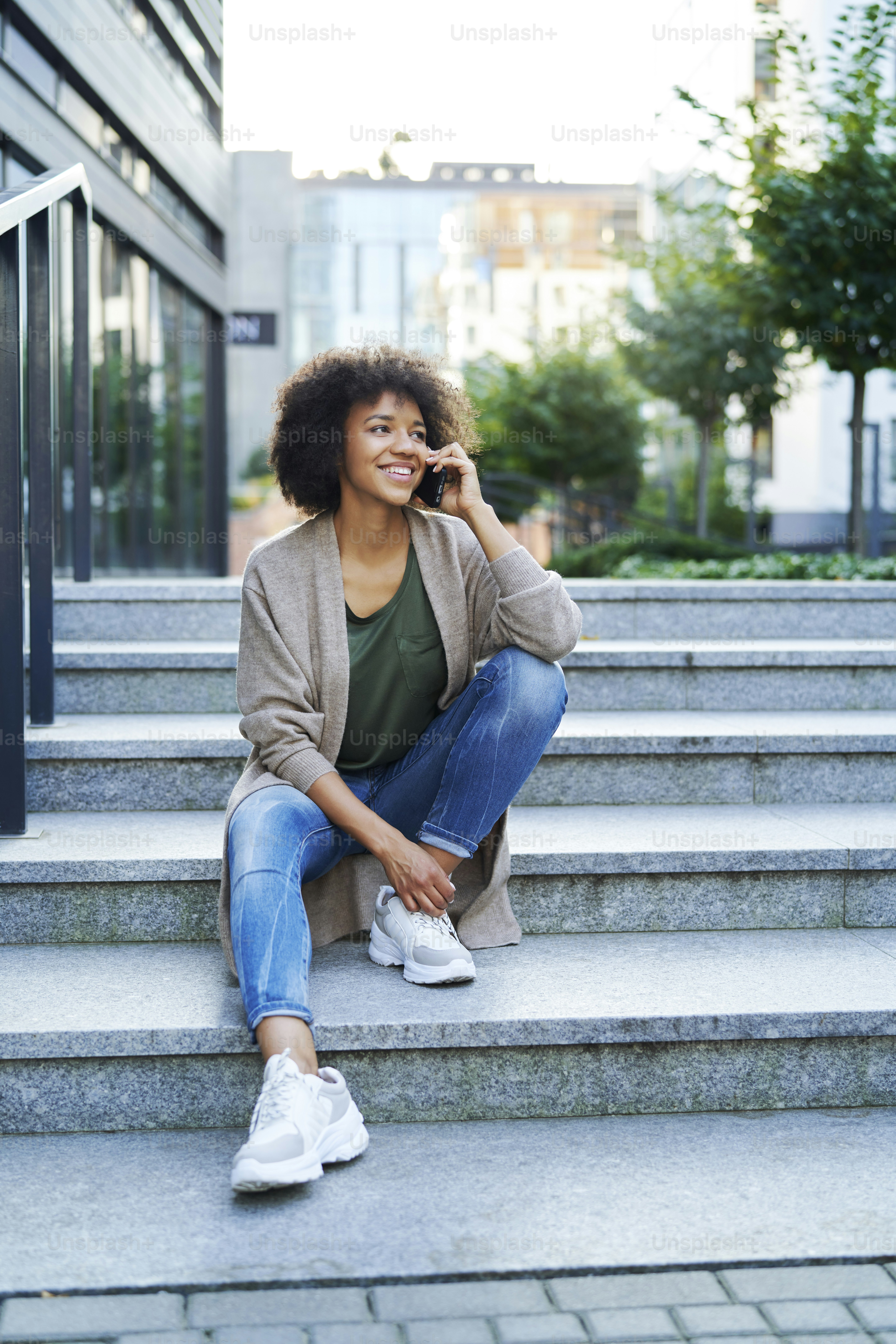 30,000+ Millennials Pictures | Download Free Images on Unsplash