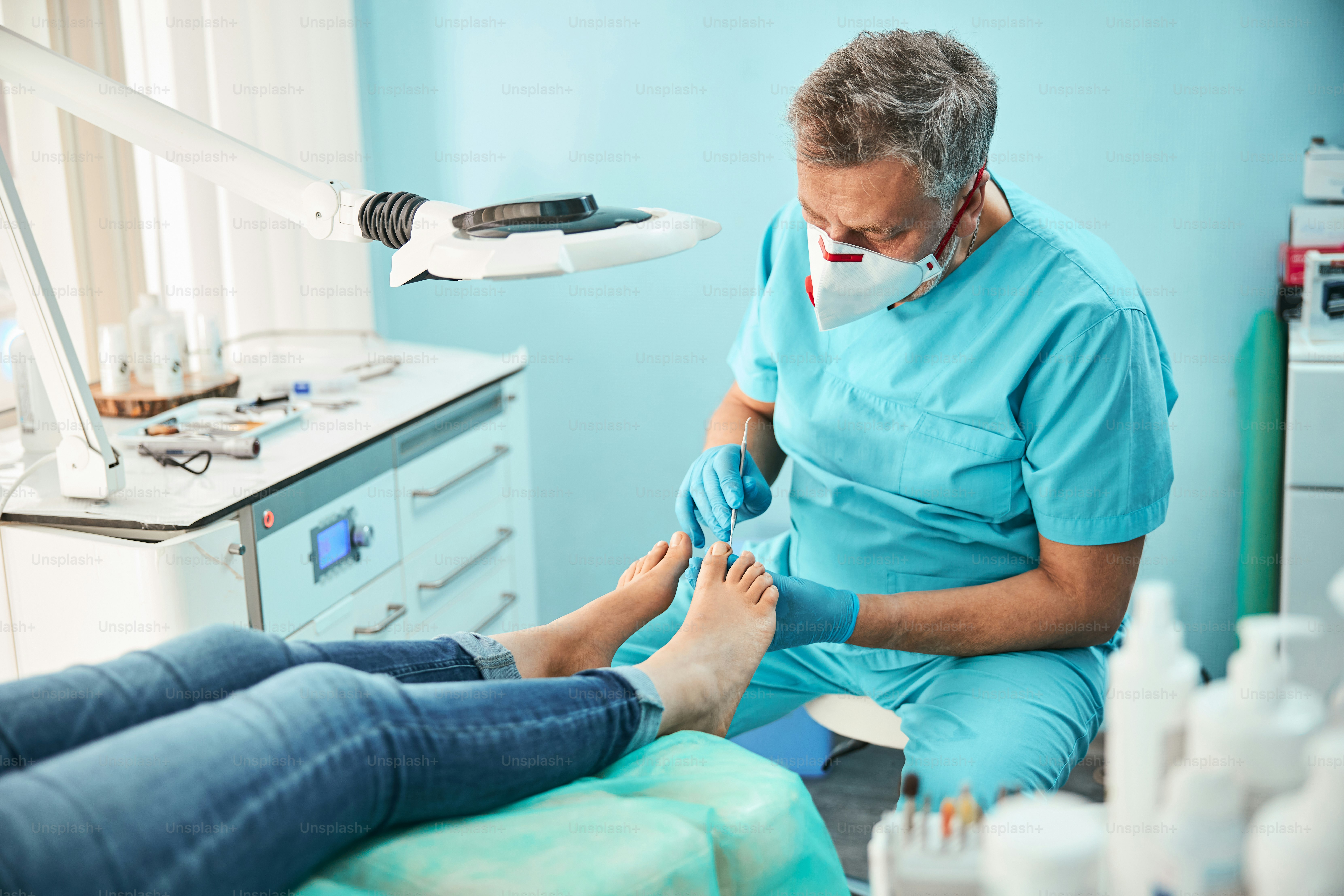 Podologue Photos | Télécharger des images gratuites sur Unsplash