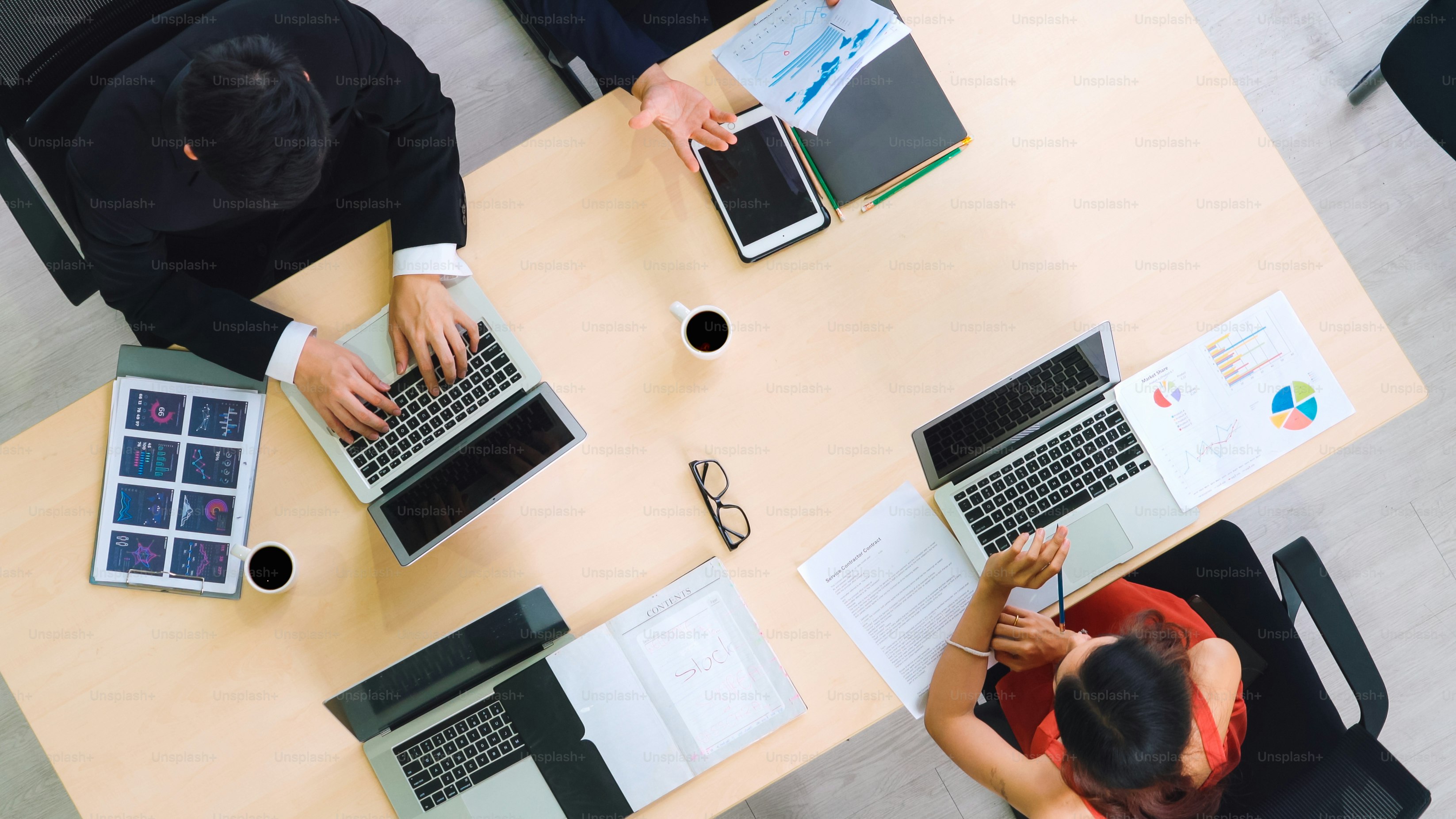 Business people group meeting shot from top view in office . Profession ...