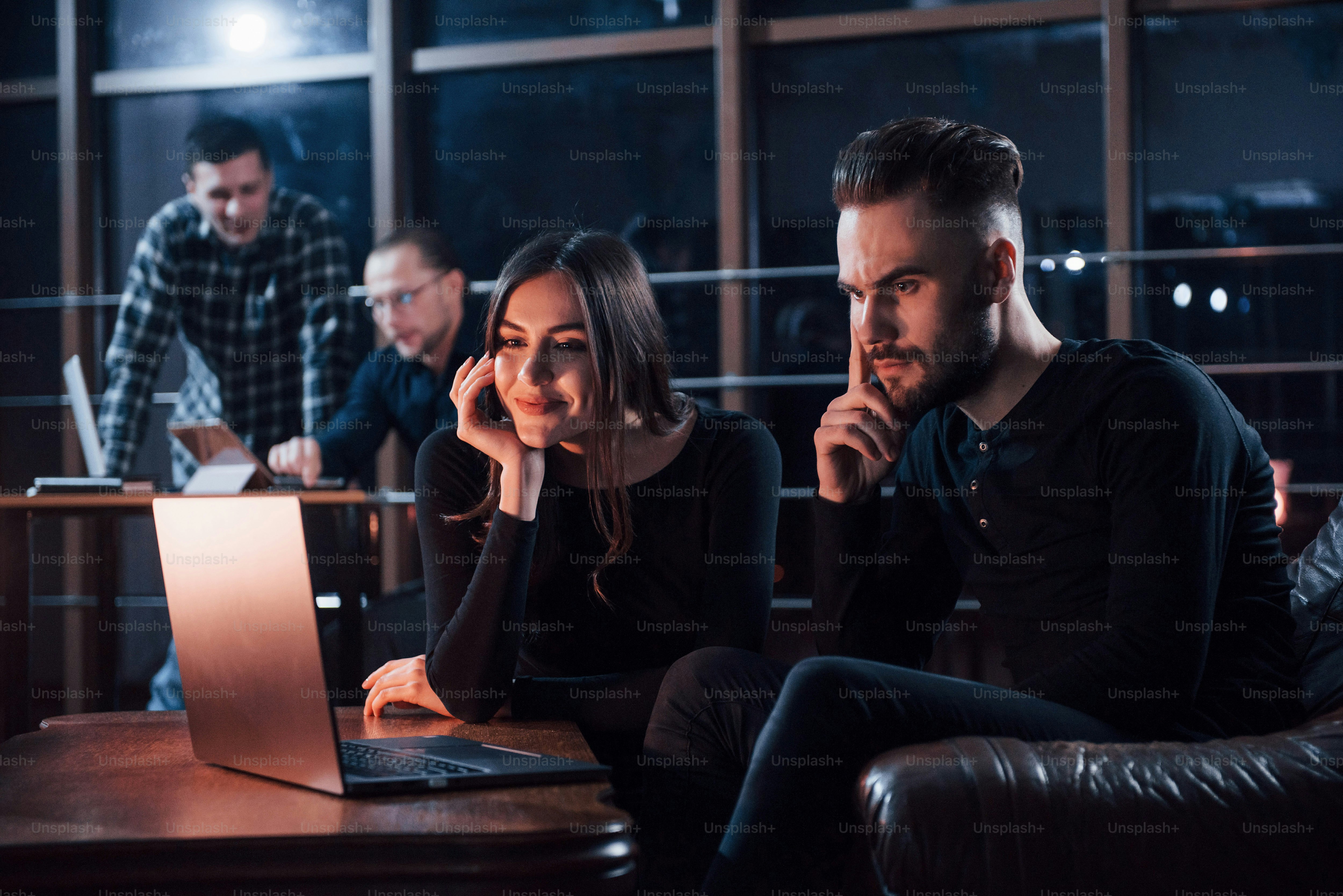 Office Night Pictures | Download Free Images on Unsplash