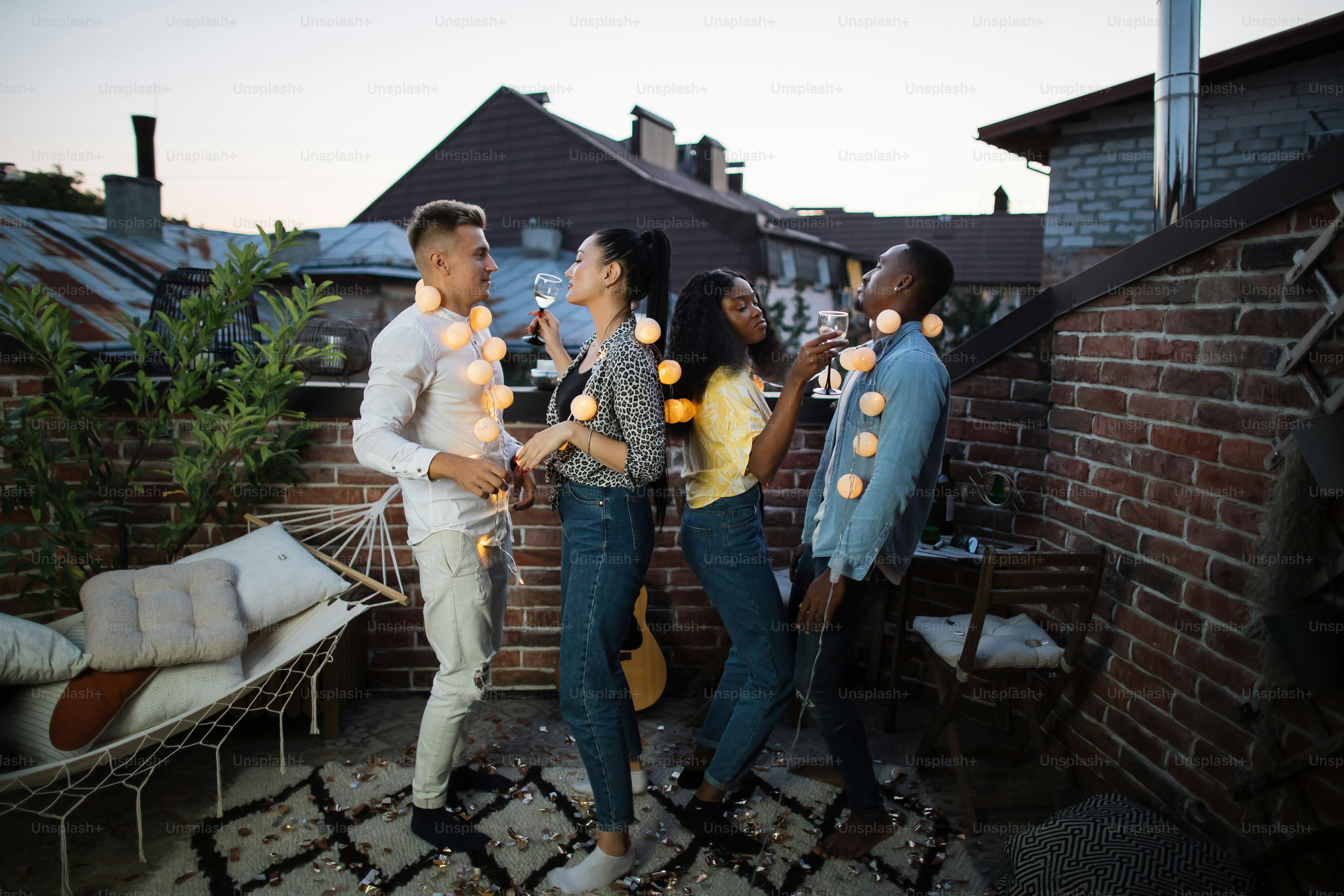 People Dancing Pictures | Download Free Images on Unsplash