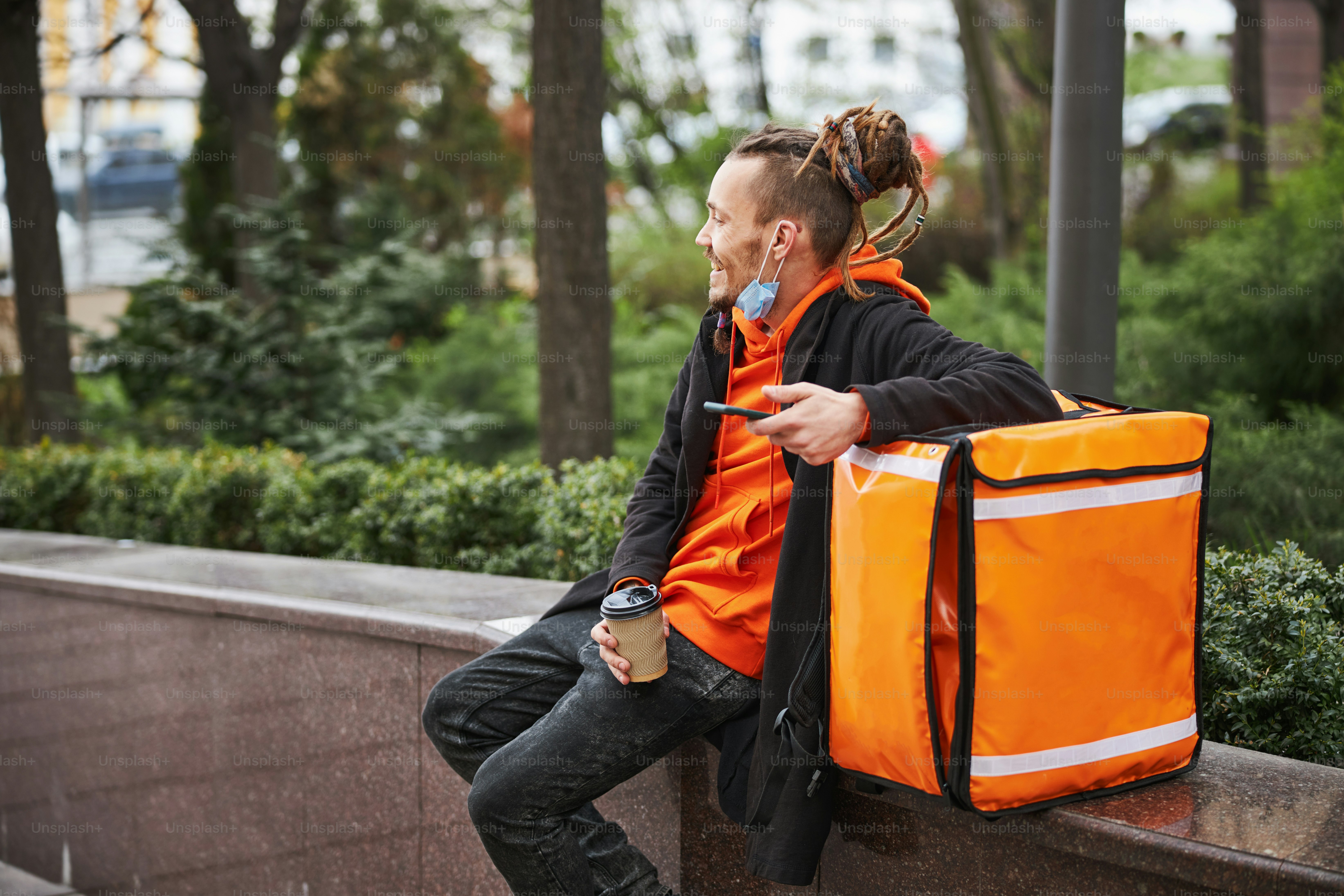 Food Delivery Boy Pictures | Download Free Images on Unsplash