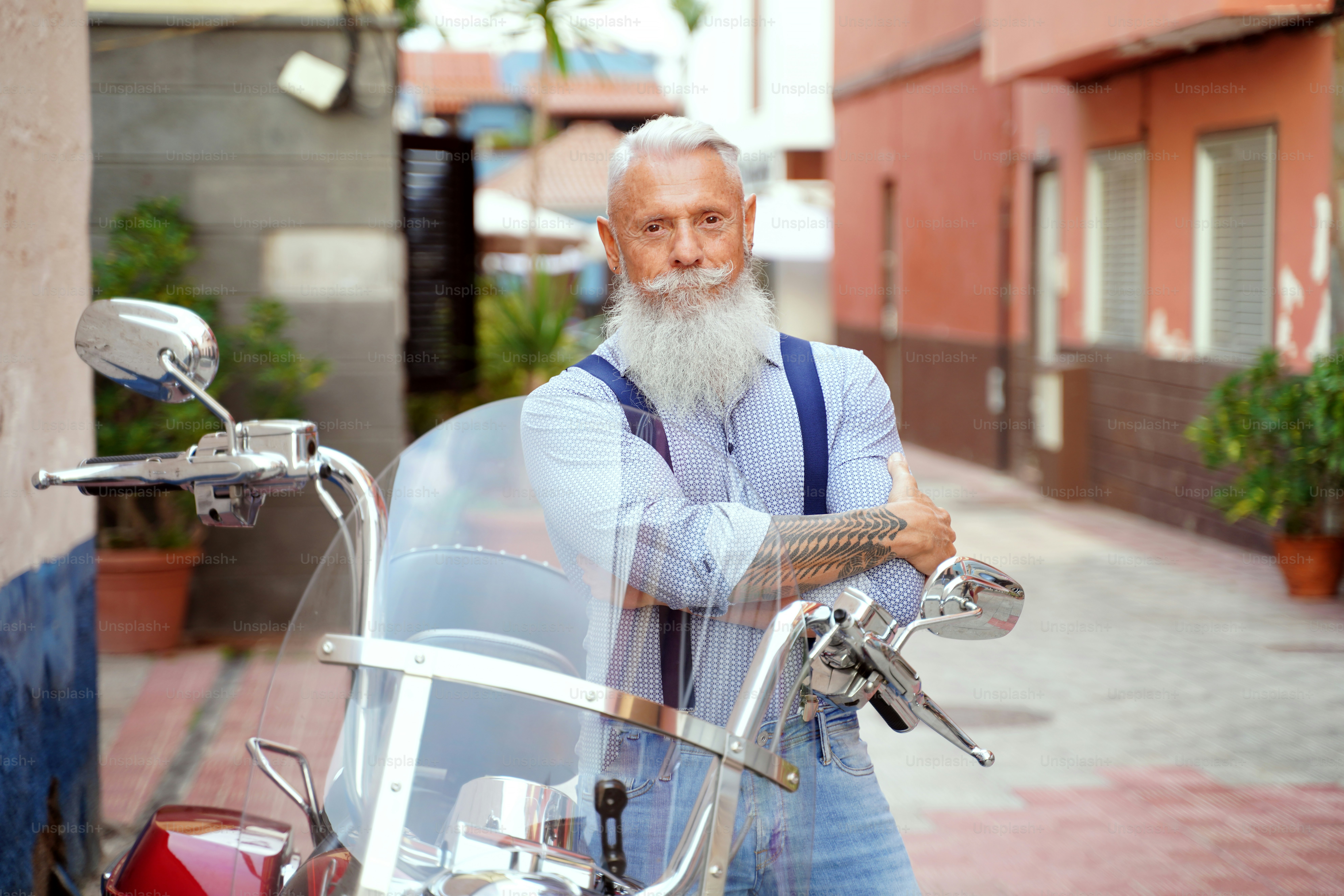 50 Year Old Man Pictures | Download Free Images on Unsplash