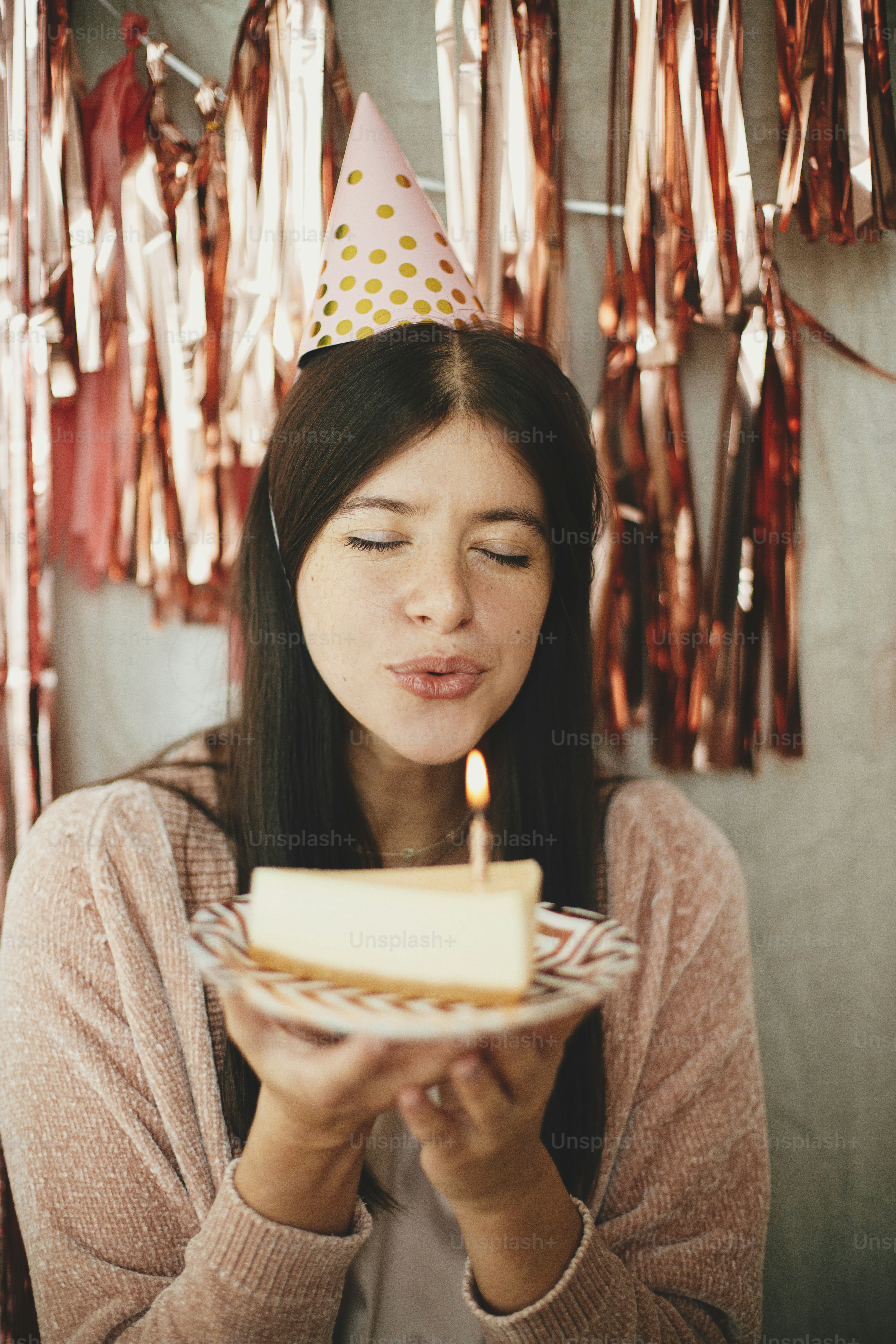 Party Hat Pictures | Download Free Images on Unsplash