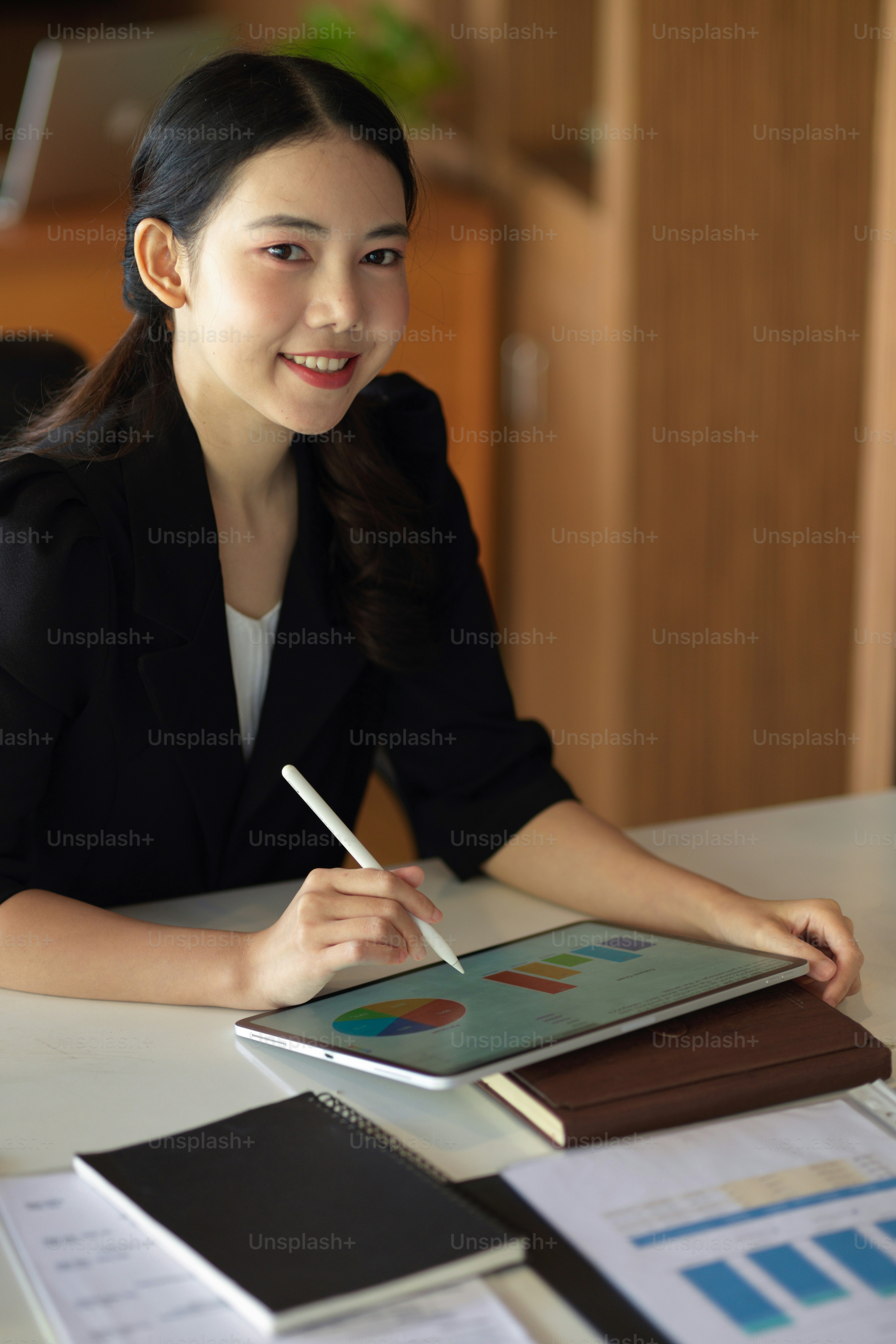 Pretty young financial female employee portrait picture. Smile ...