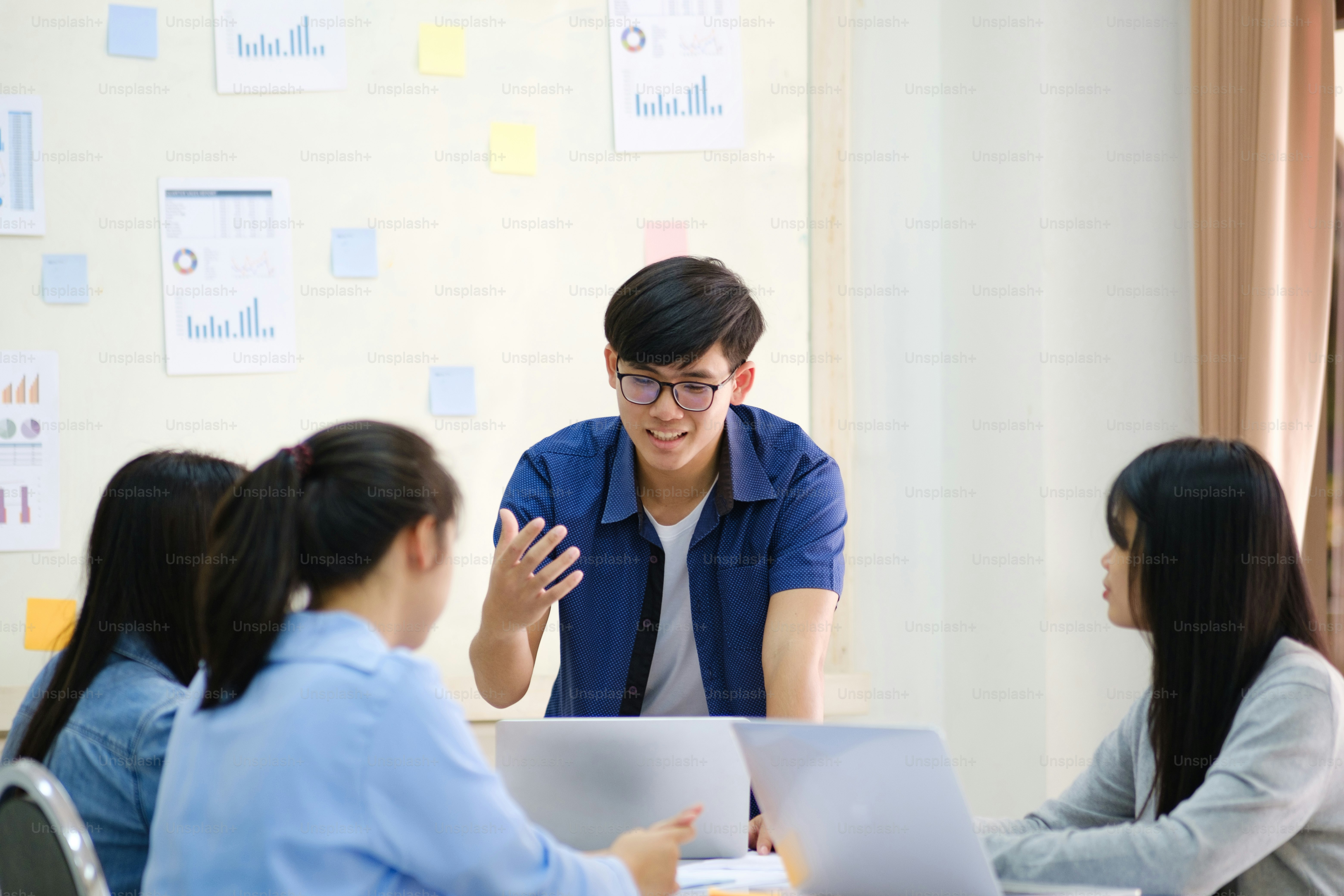 Interact Pictures | Download Free Images on Unsplash