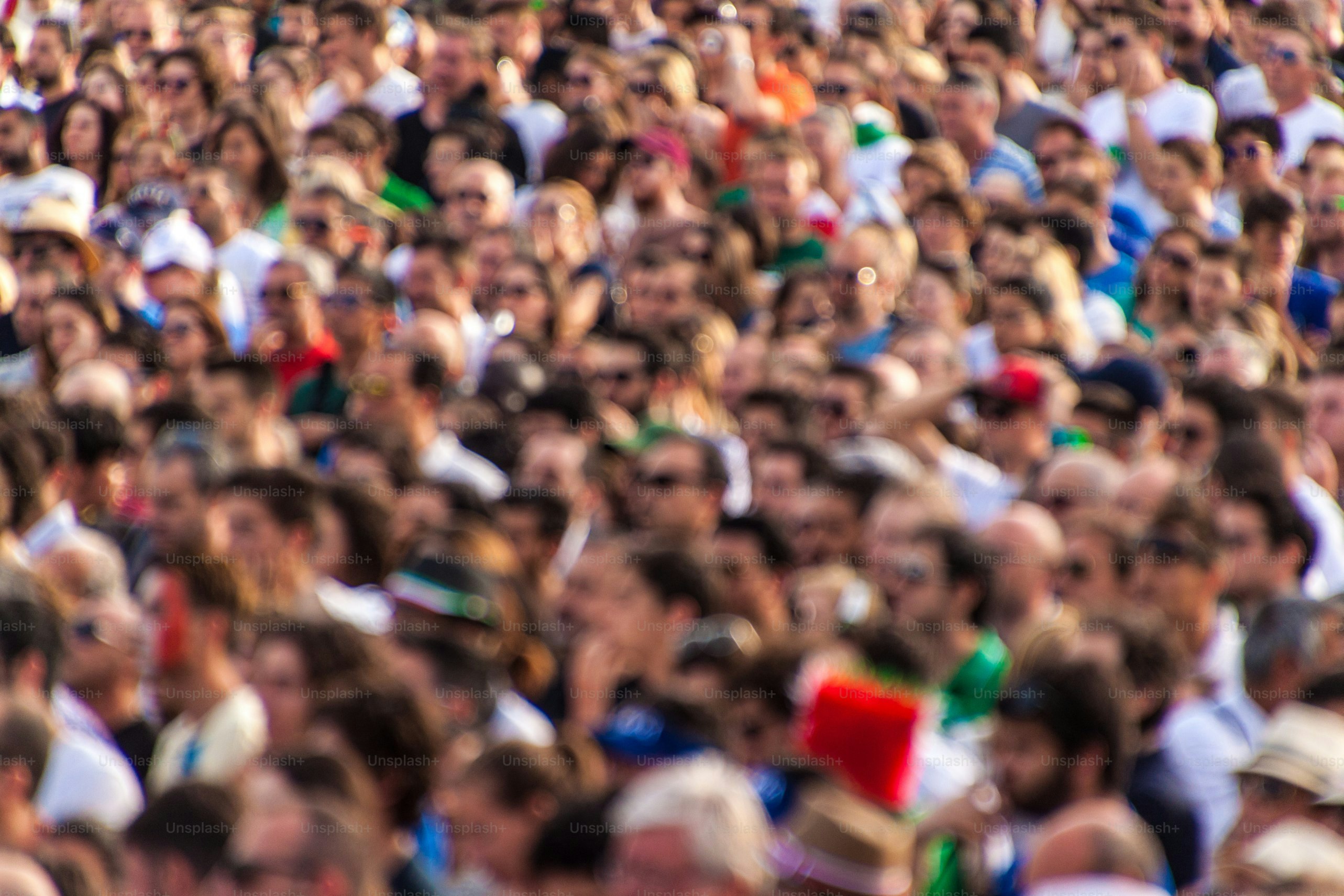 20+ Crowd Pictures | Download Free Images on Unsplash
