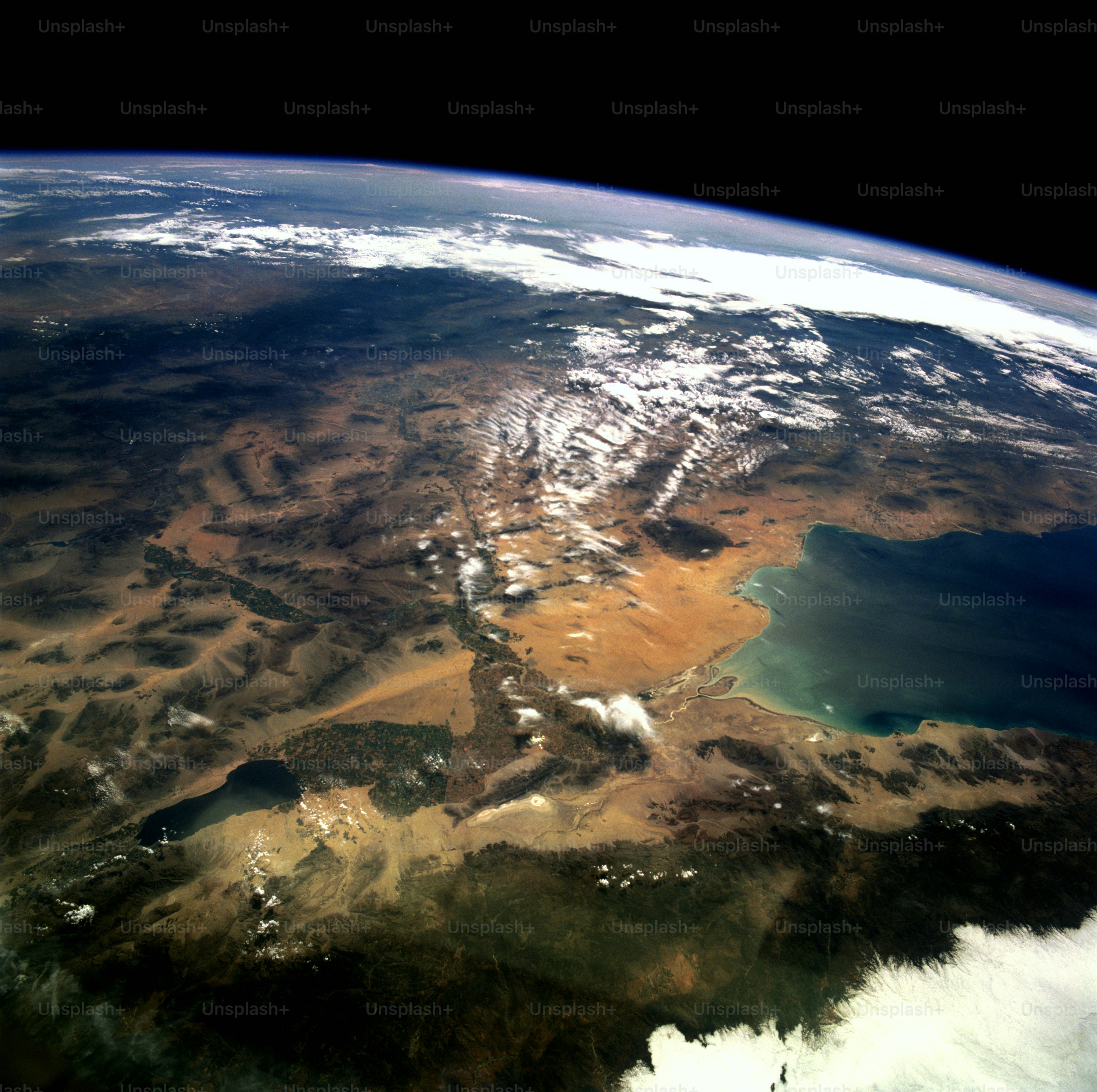 Earth Observation Pictures | Download Free Images on Unsplash