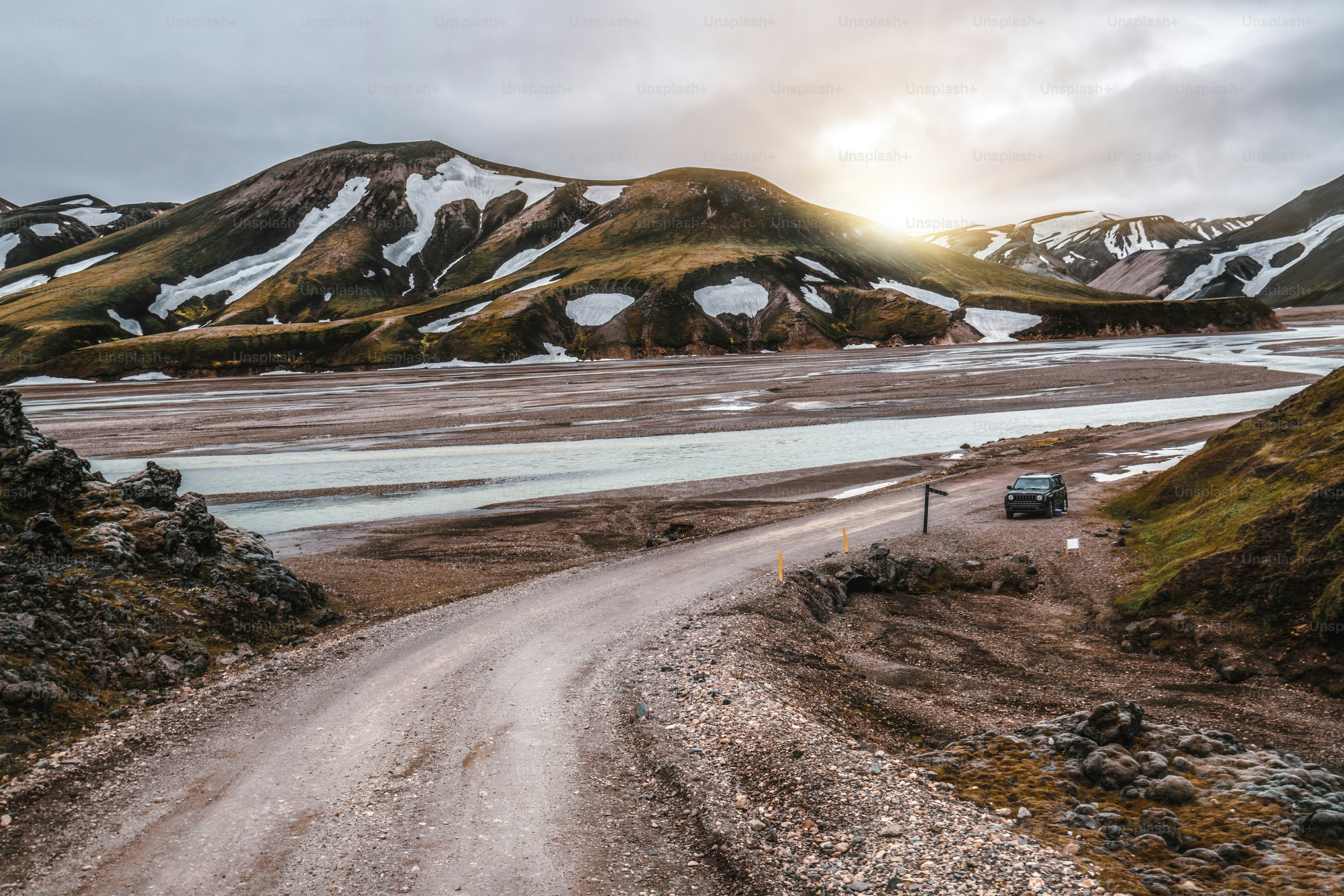 Beautiful Landmanalaugar gravel dust road way on highland of Iceland ...