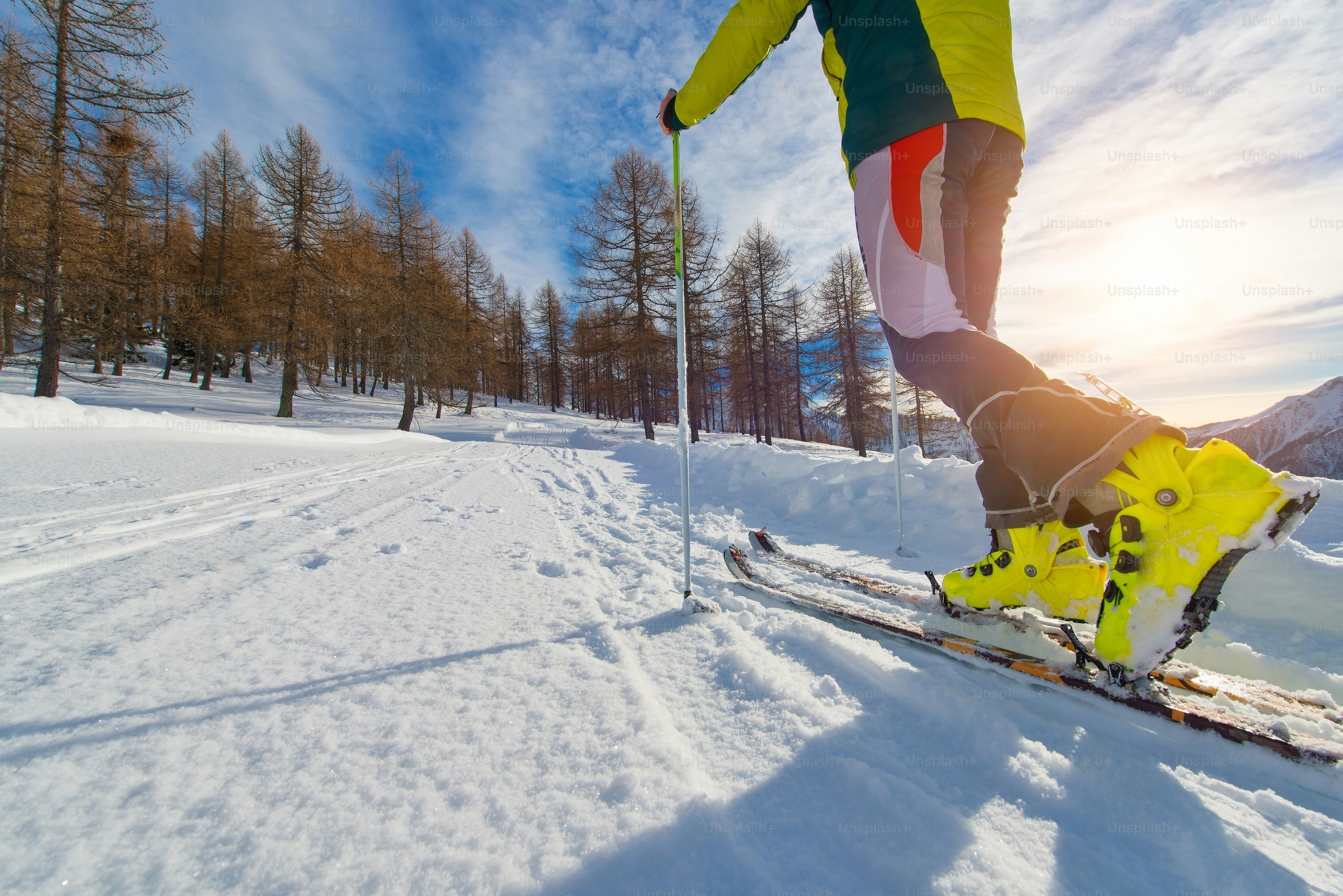 100+ Skiing Pictures | Download Free Images & Stock Photos on Unsplash