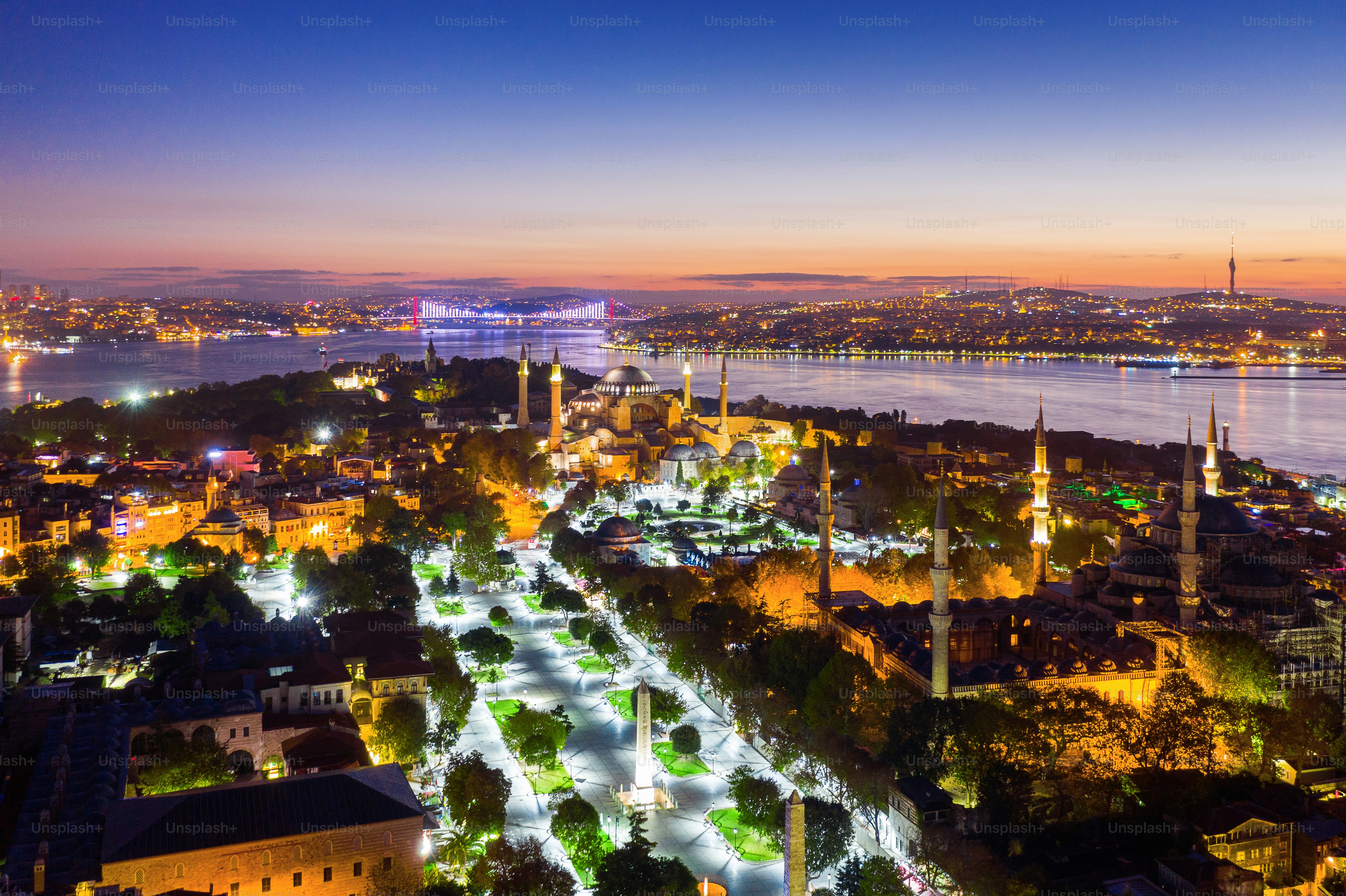 Aerial view of Istanbul city and Hagia sophia at night in Turkey. photo ...