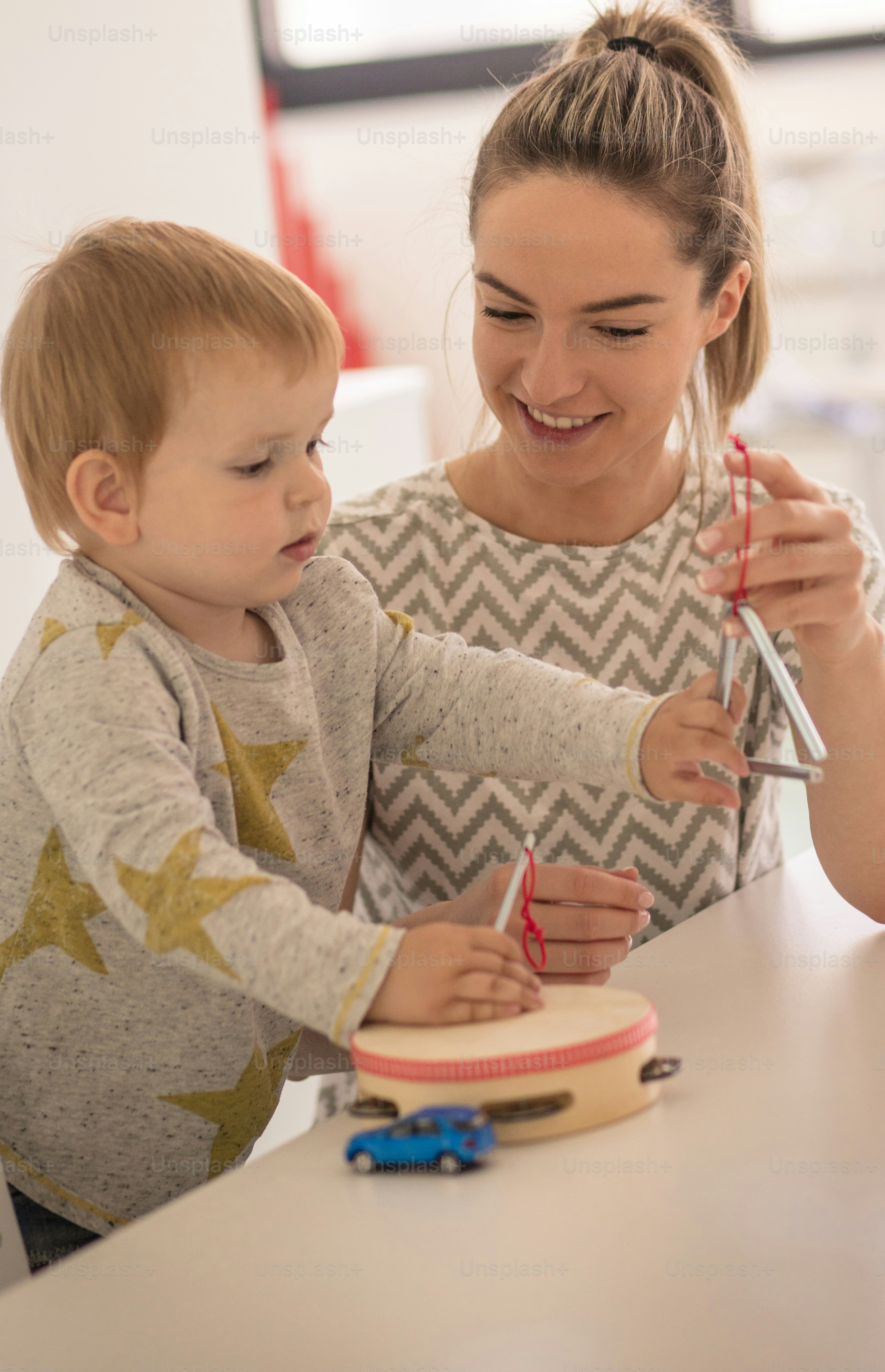Vamos, muéstrame lo que aprendiste. Niño en preescolar. foto – Imagen ...