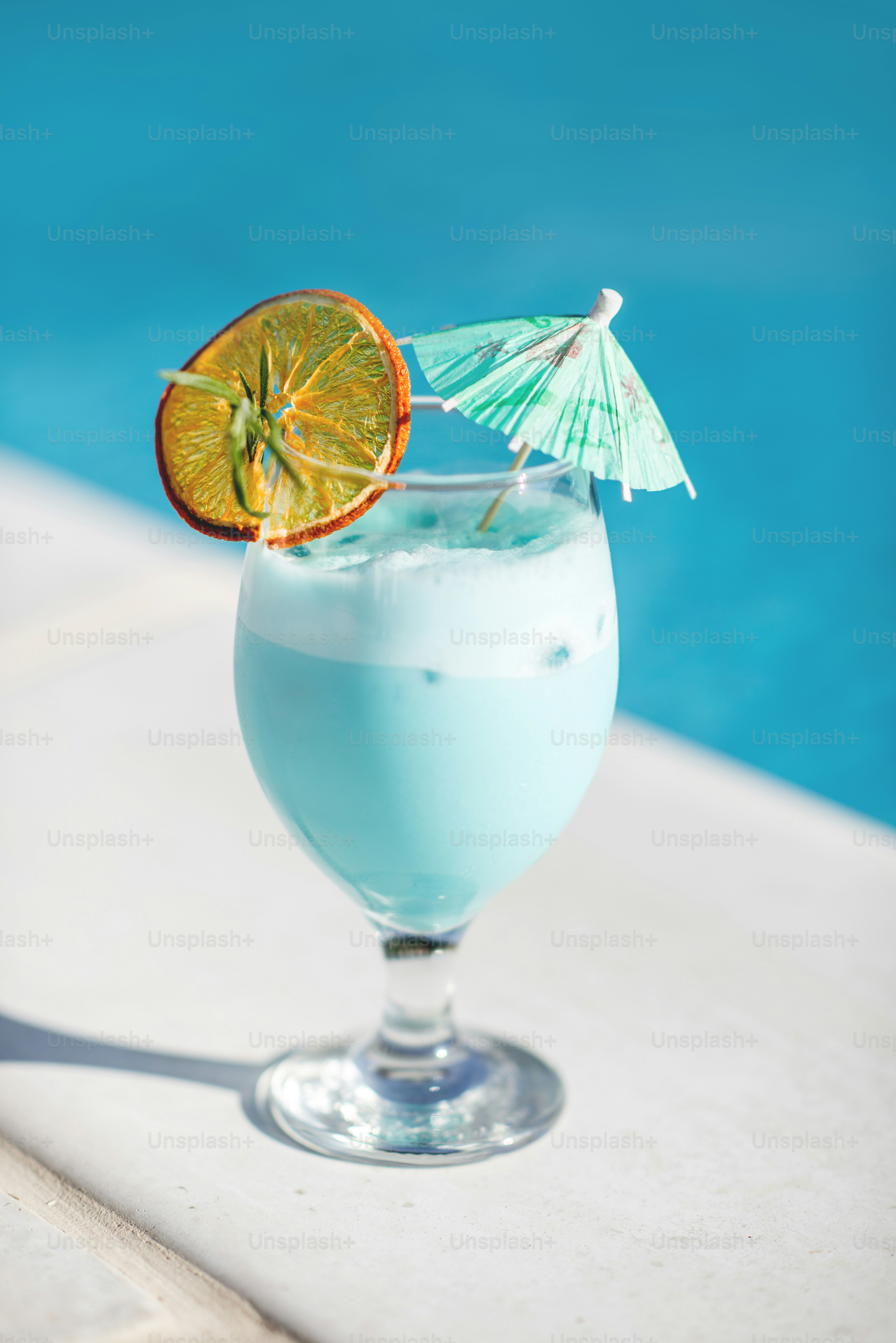 Pool Drink Pictures | Download Free Images on Unsplash