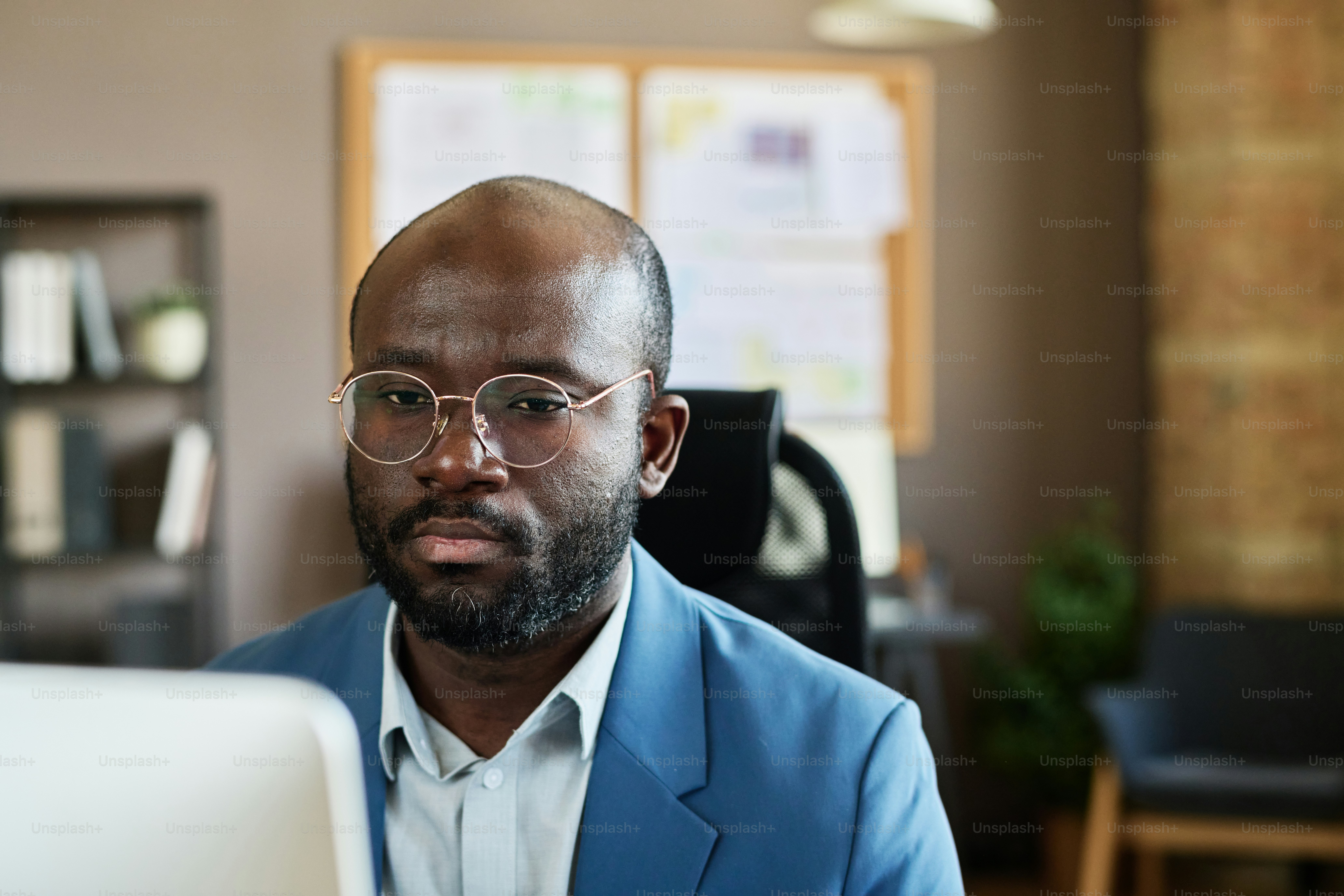 Black People At Work Pictures | Download Free Images on Unsplash
