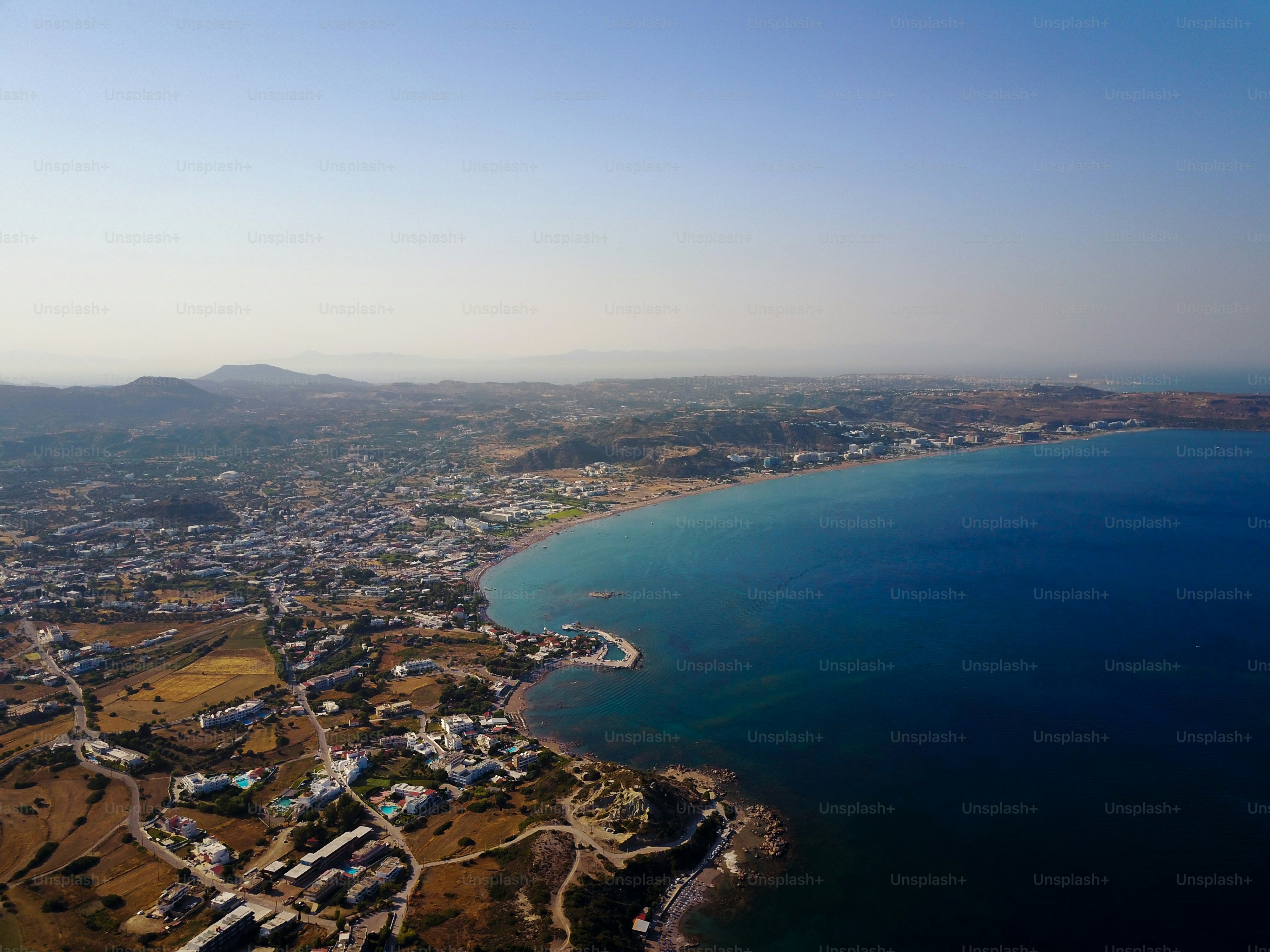 Wonderful view to the sea and city from the sky. photo – Famous place ...