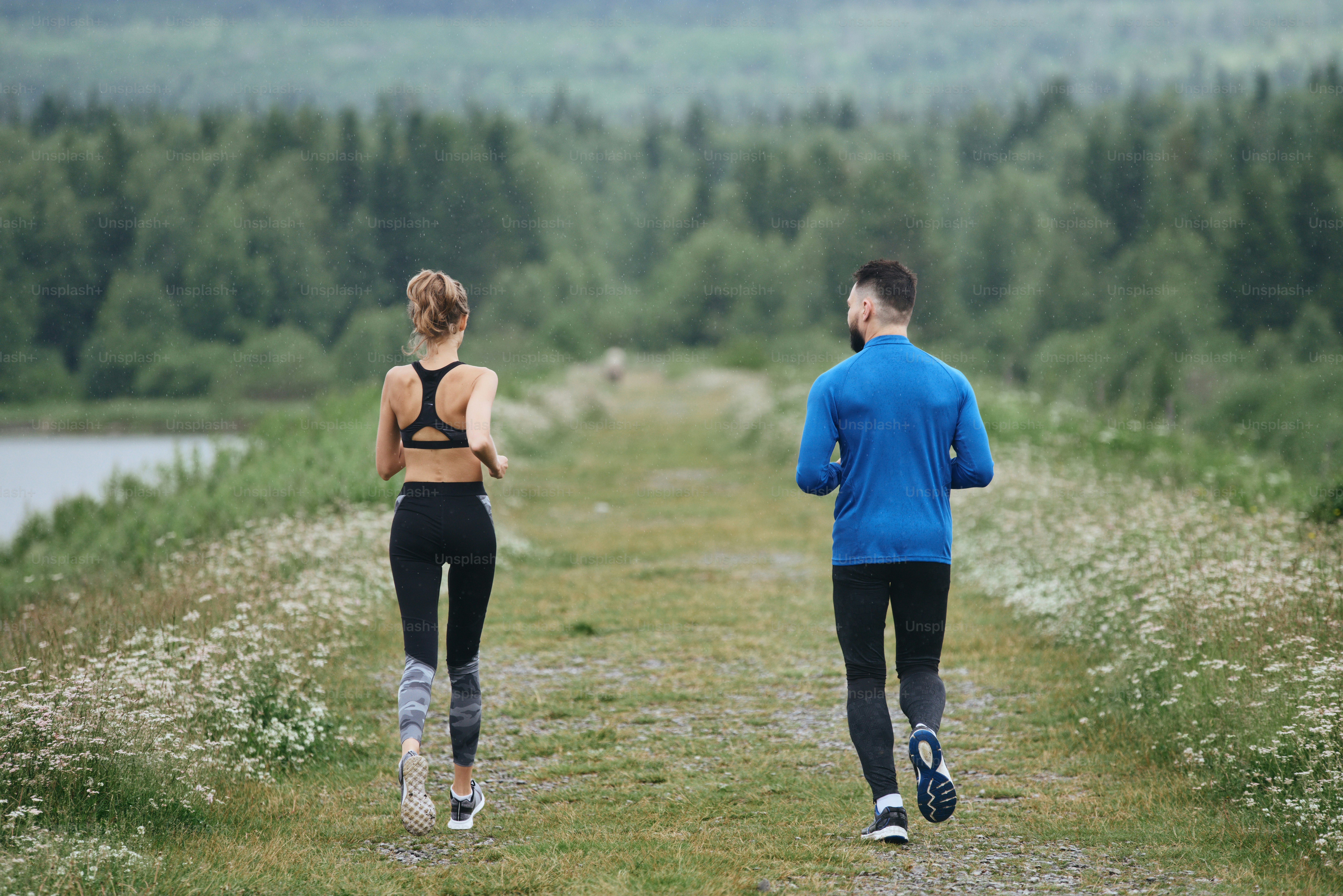 Group Running Pictures | Download Free Images on Unsplash