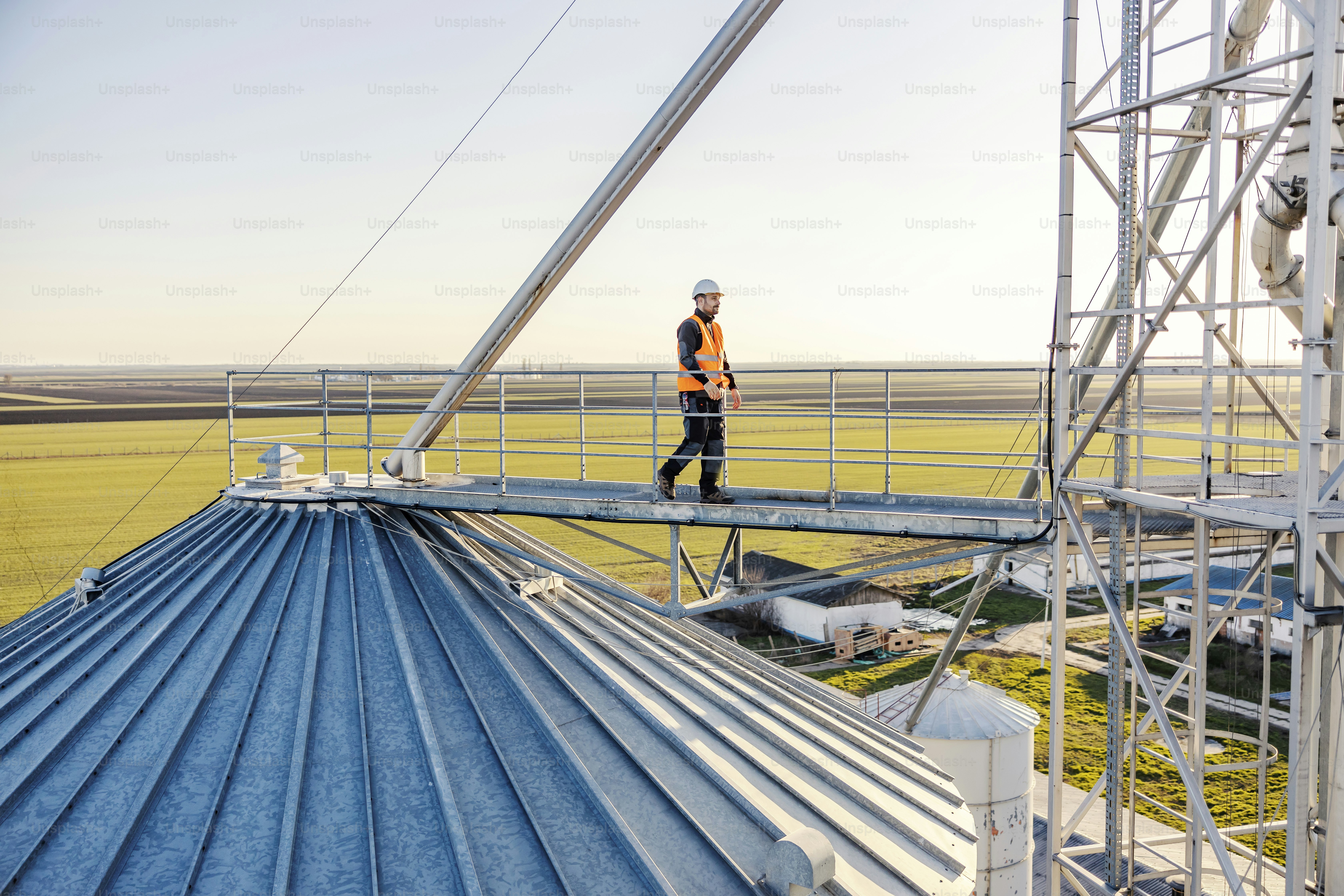 Silo Pictures | Download Free Images on Unsplash