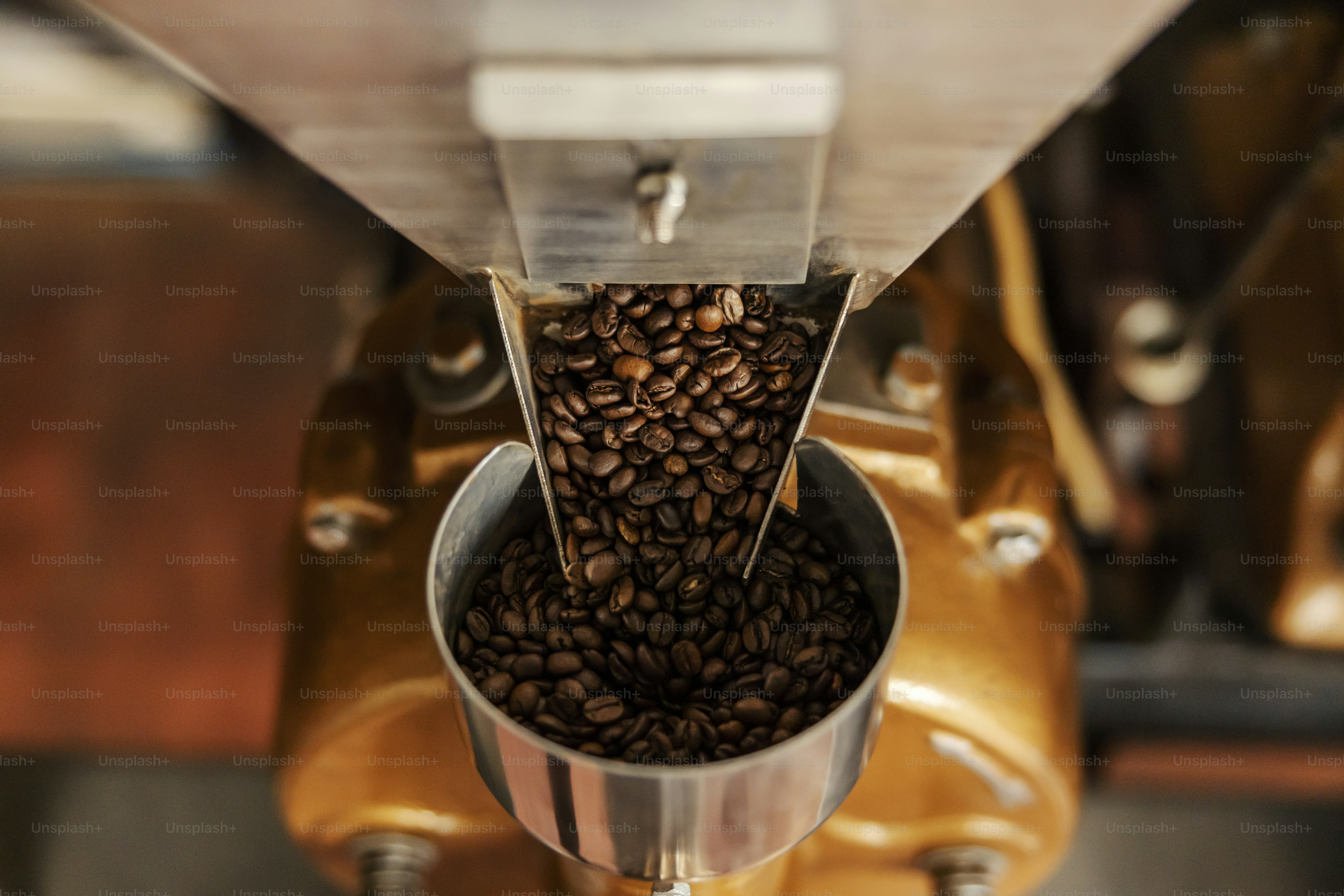 A coffee roast machine roasting. photo – Coffee roasting Image on Unsplash