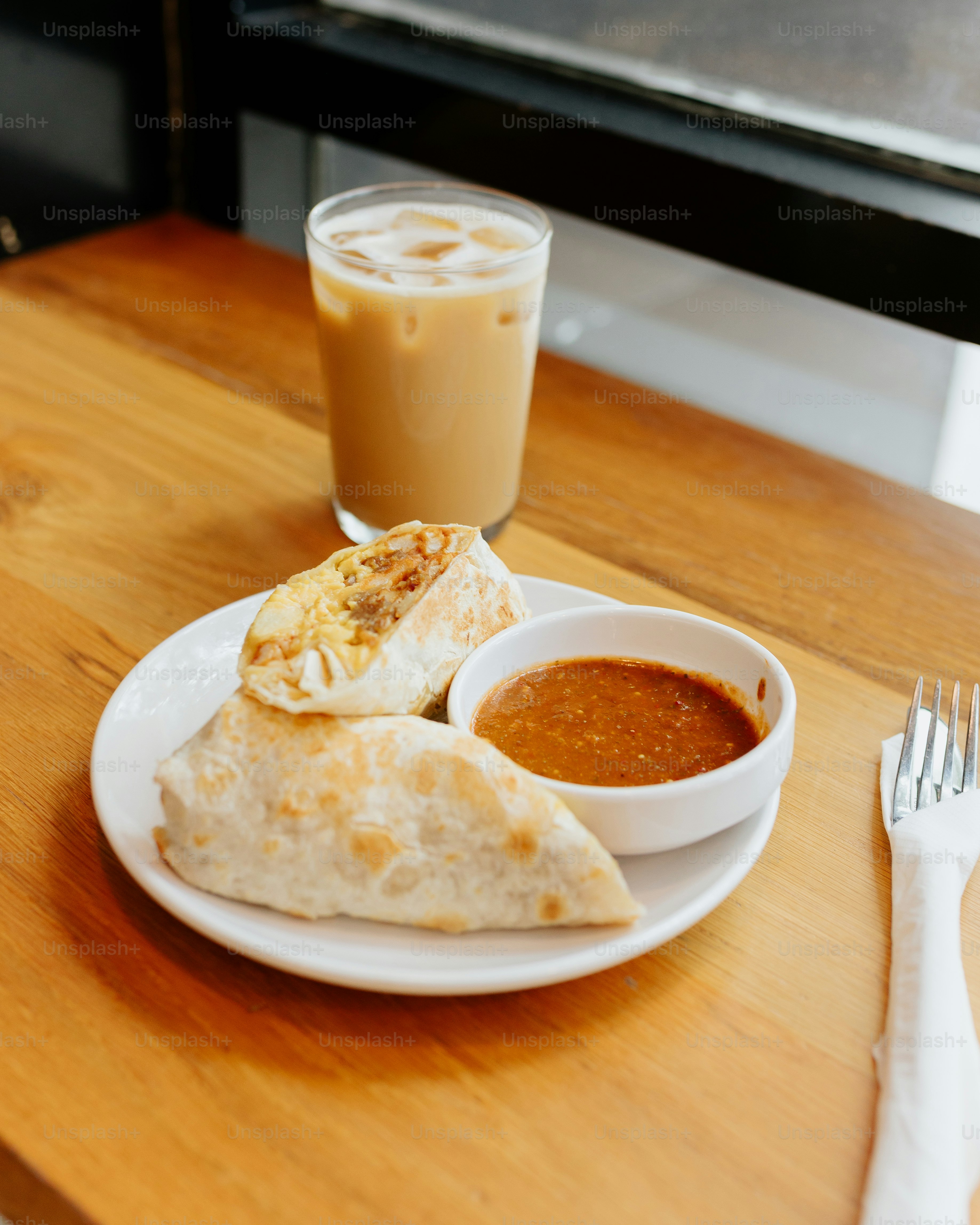 Wraps Pictures | Download Free Images on Unsplash