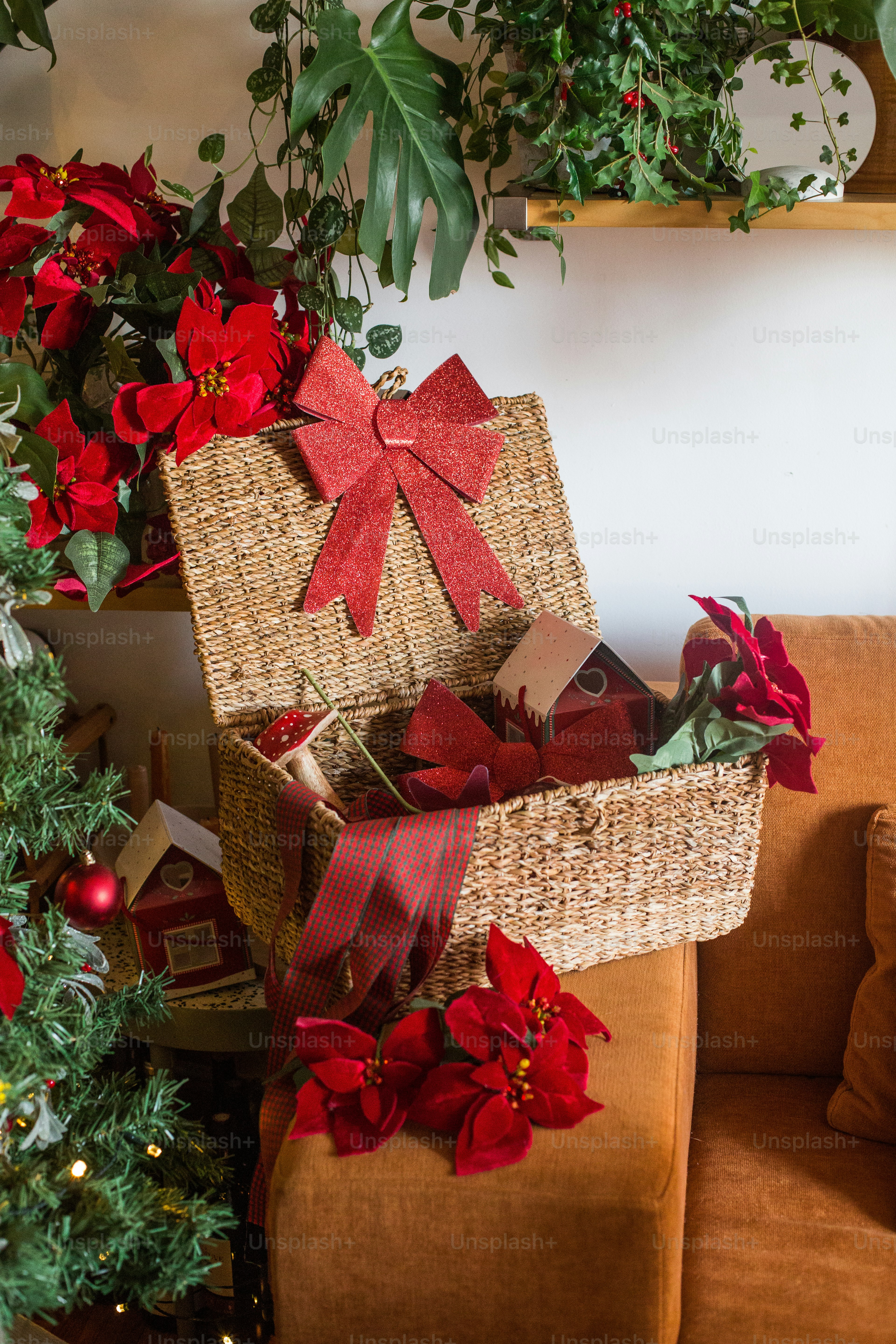 Hamper Pictures | Download Free Images on Unsplash