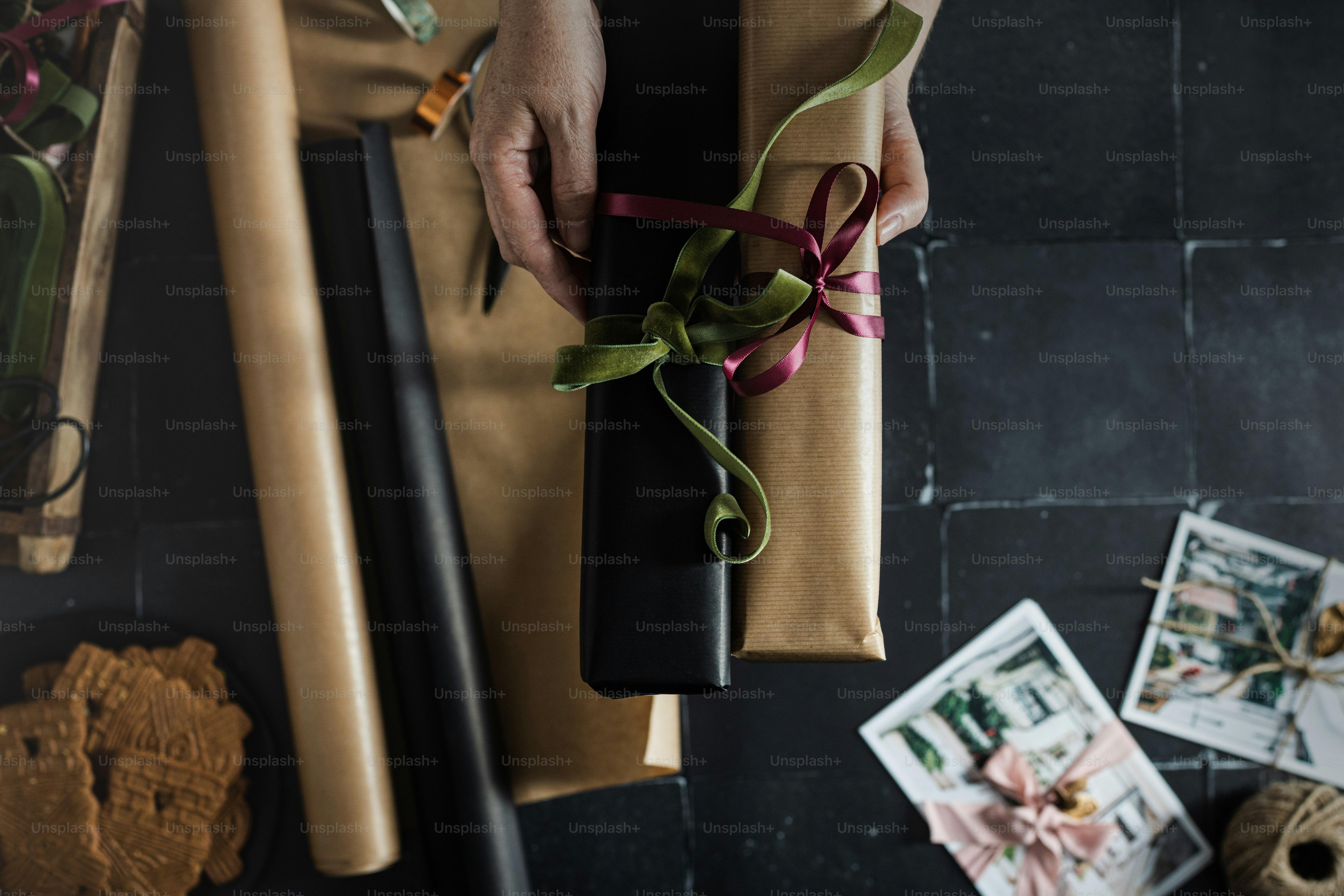 Paper Wrap Pictures | Download Free Images on Unsplash