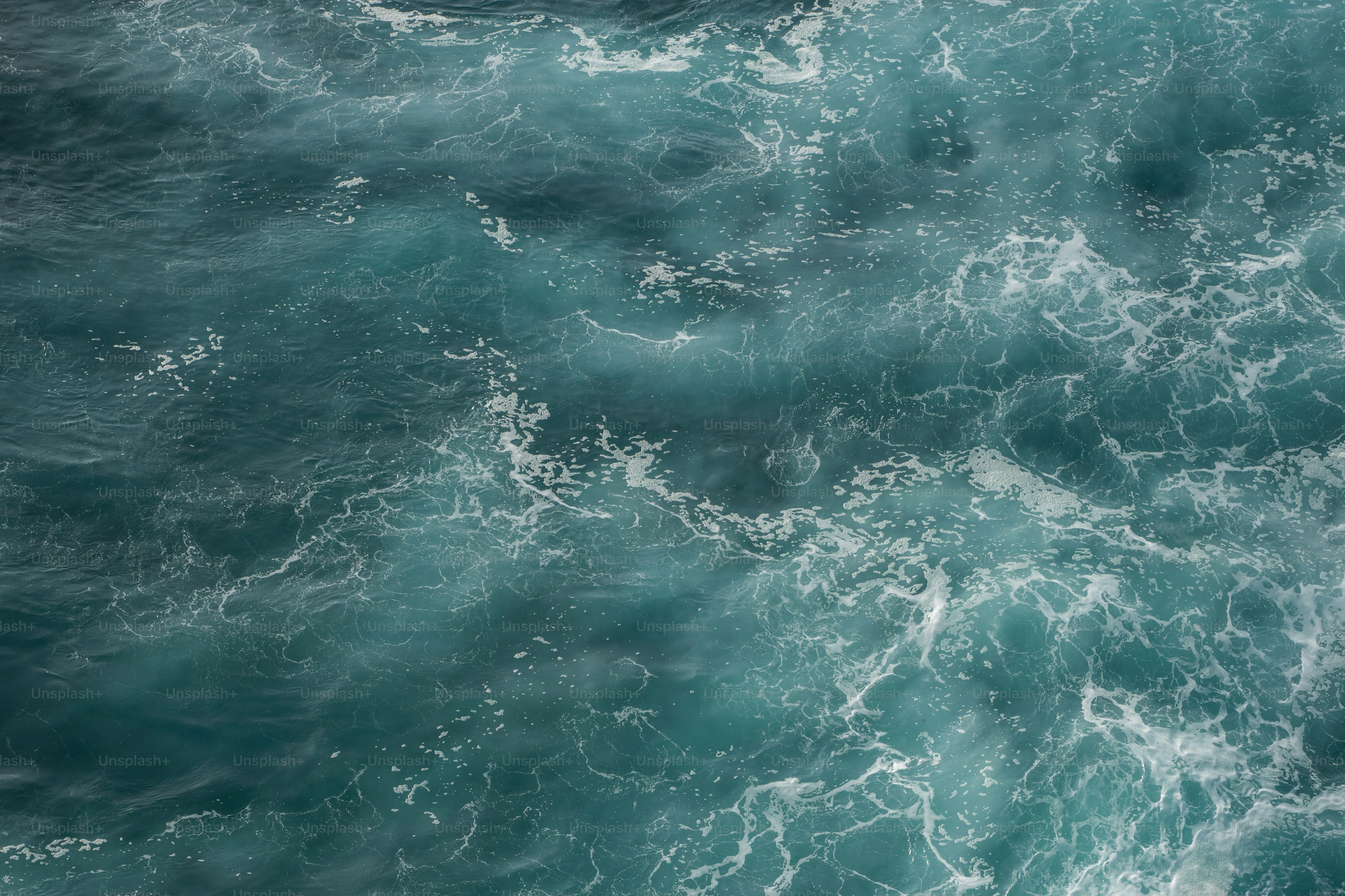 A large body of water covered in lots of water photo – Water Image on ...