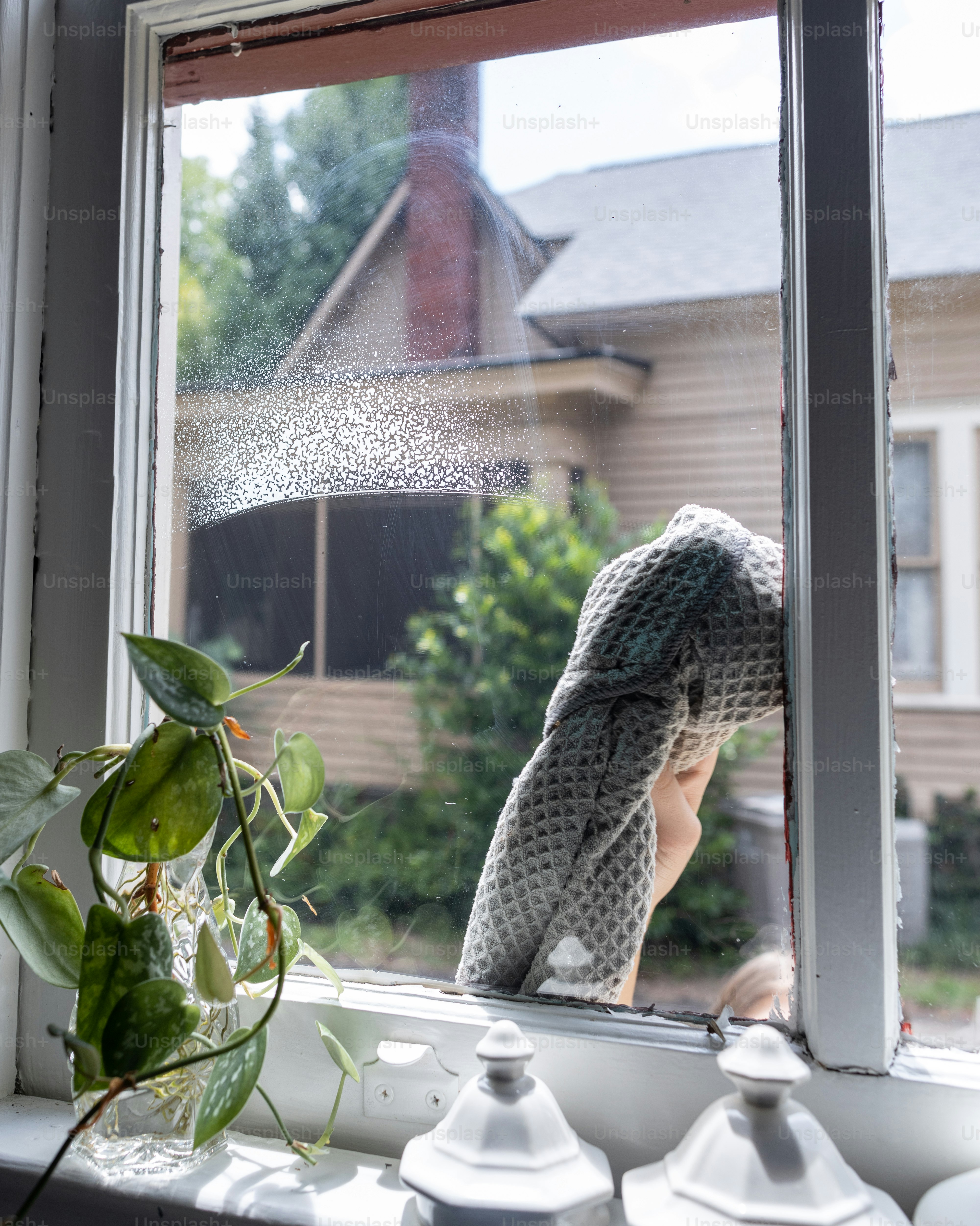 100+ Cloth Pictures | Download Free Images on Unsplash