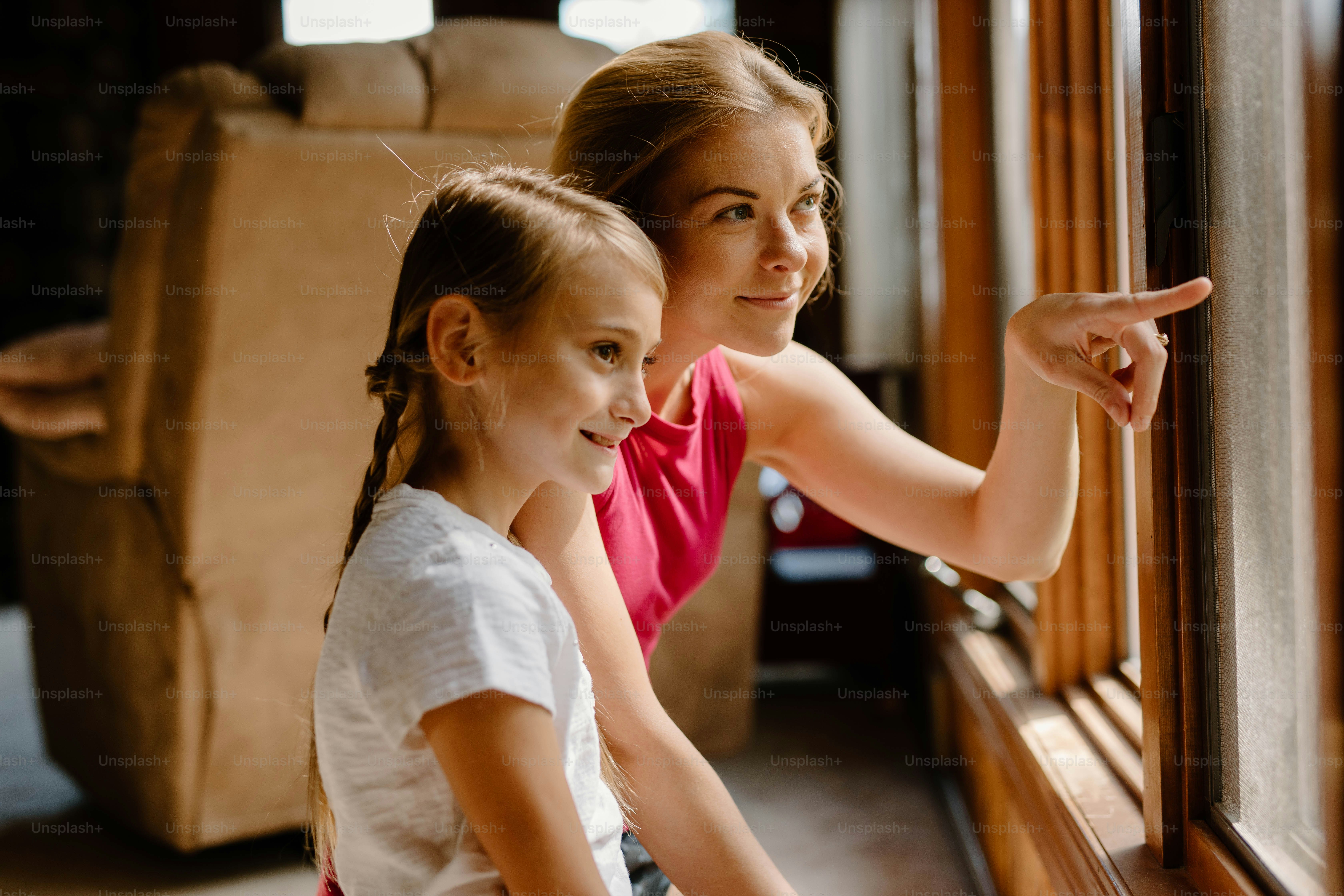 Point Out Pictures | Download Free Images on Unsplash