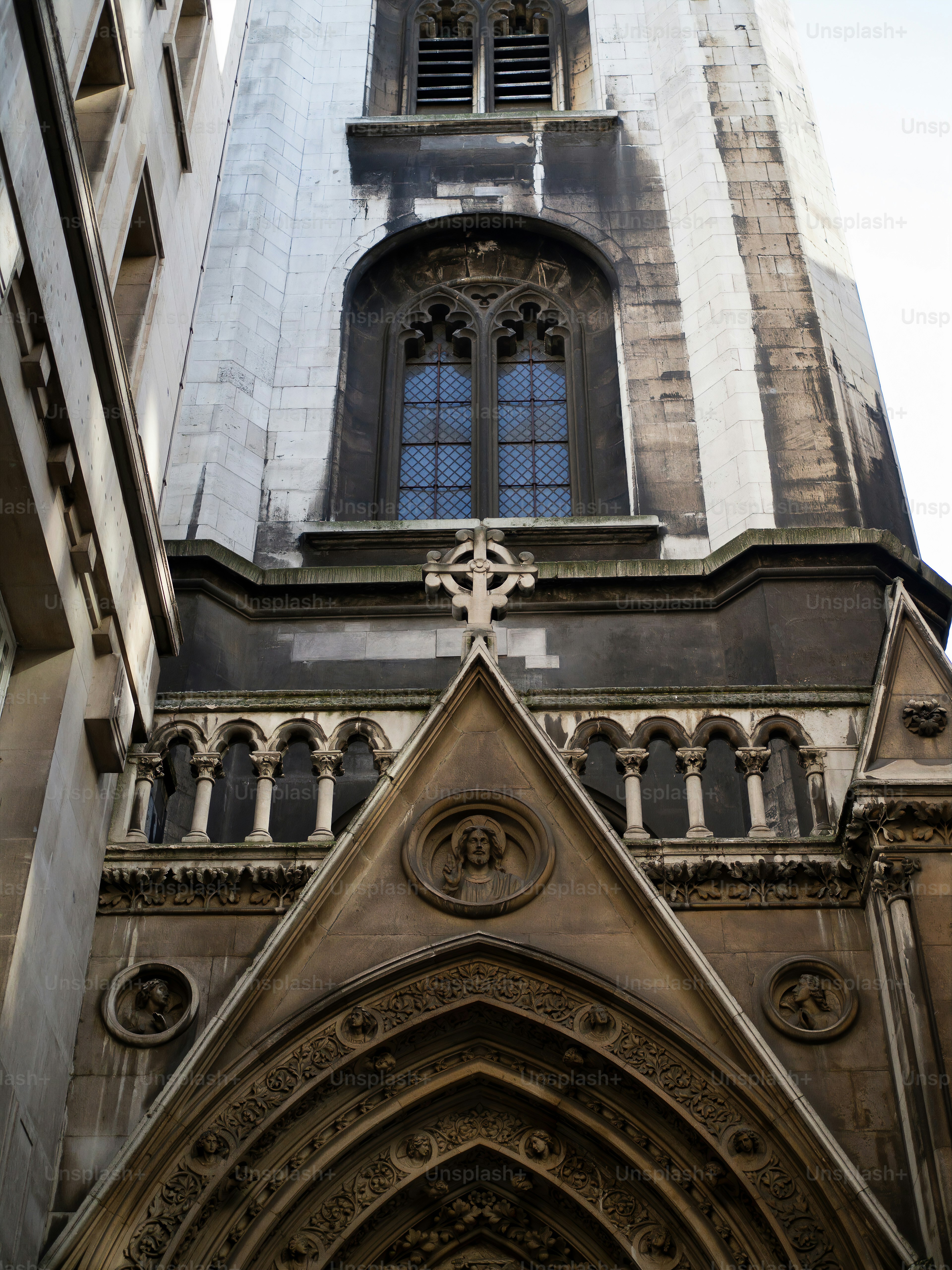 Gothic Window Pictures | Download Free Images on Unsplash