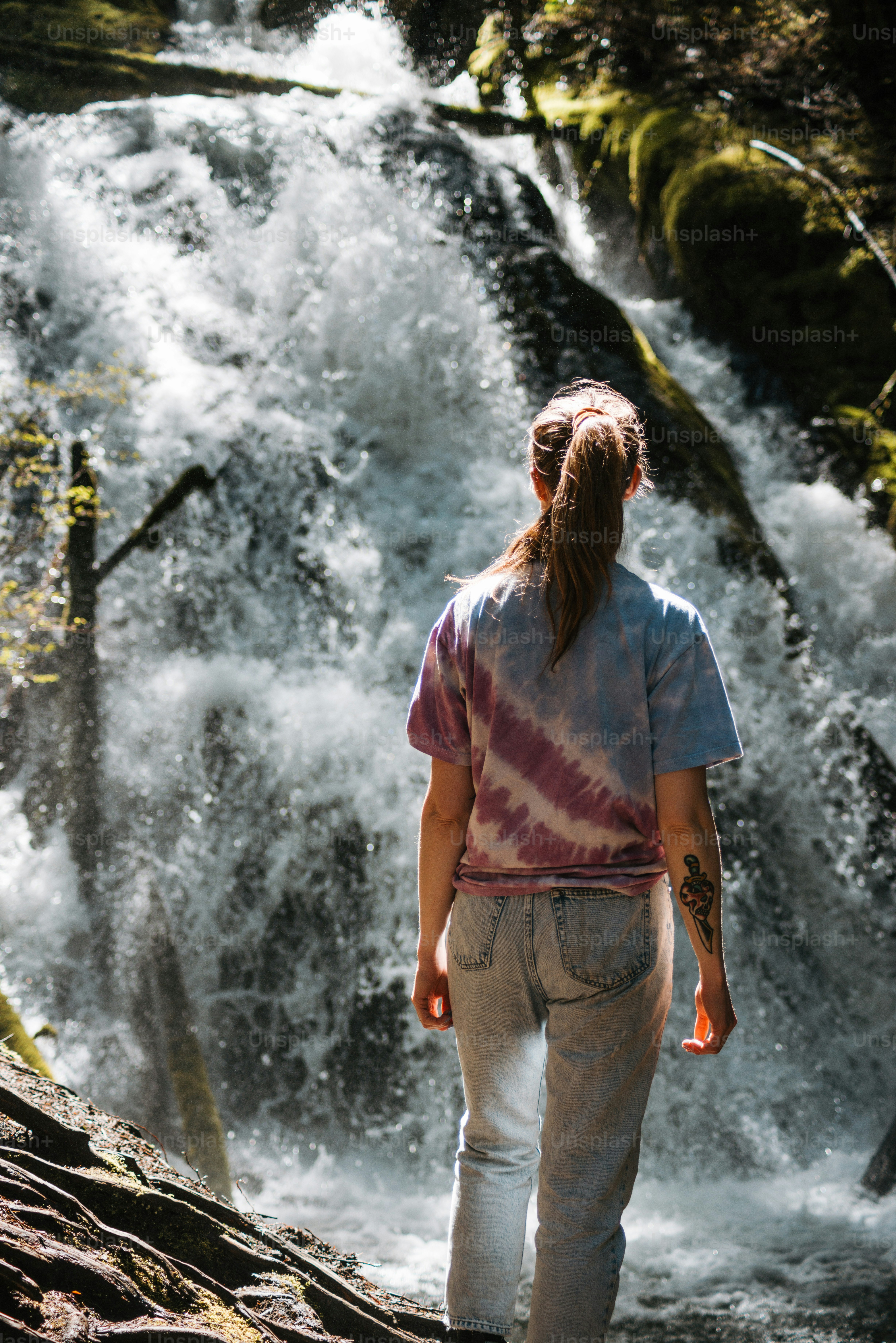 1000+ Woman Back Pictures | Download Free Images on Unsplash