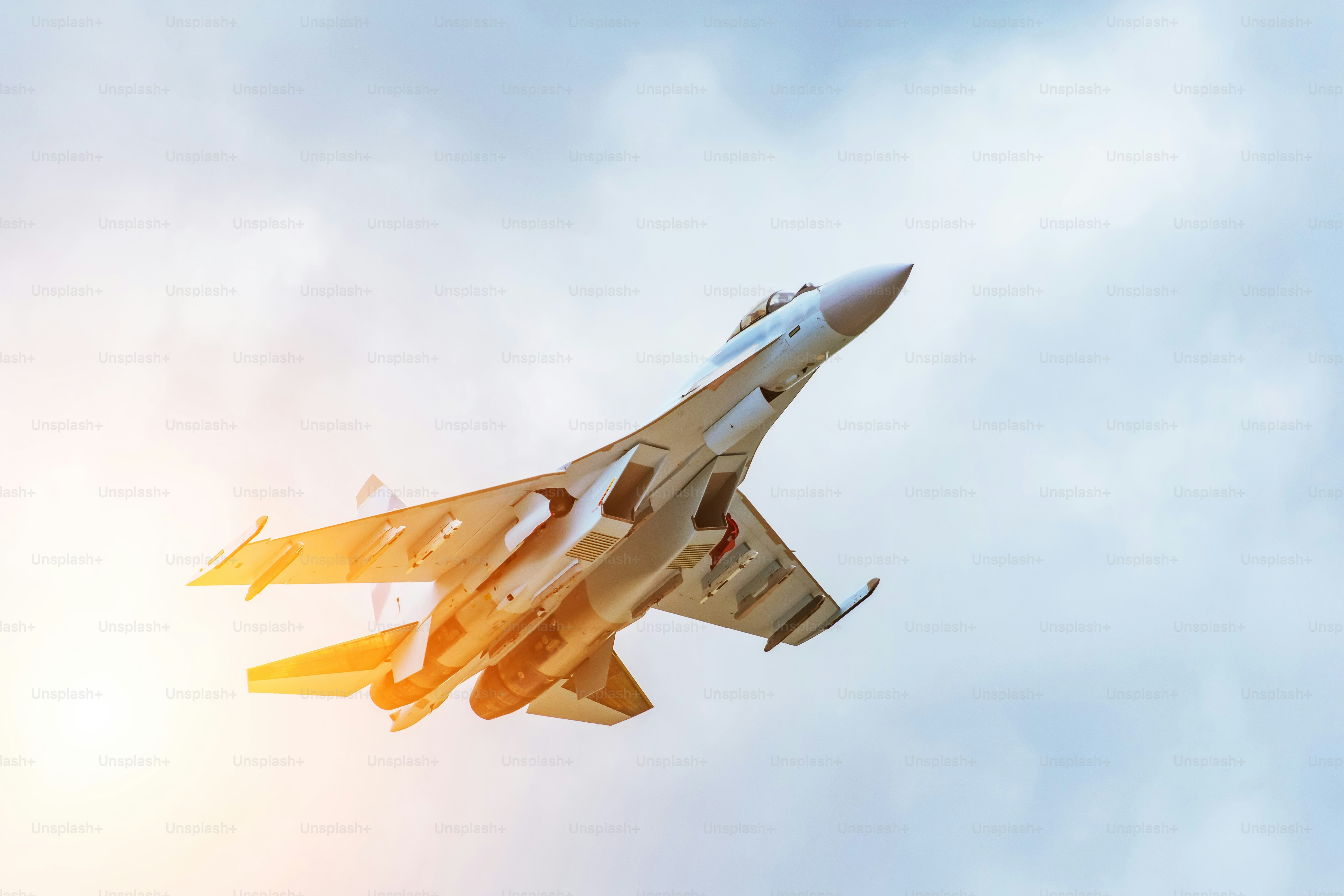 500+ Fighter Jet Pictures | Download Free Images on Unsplash