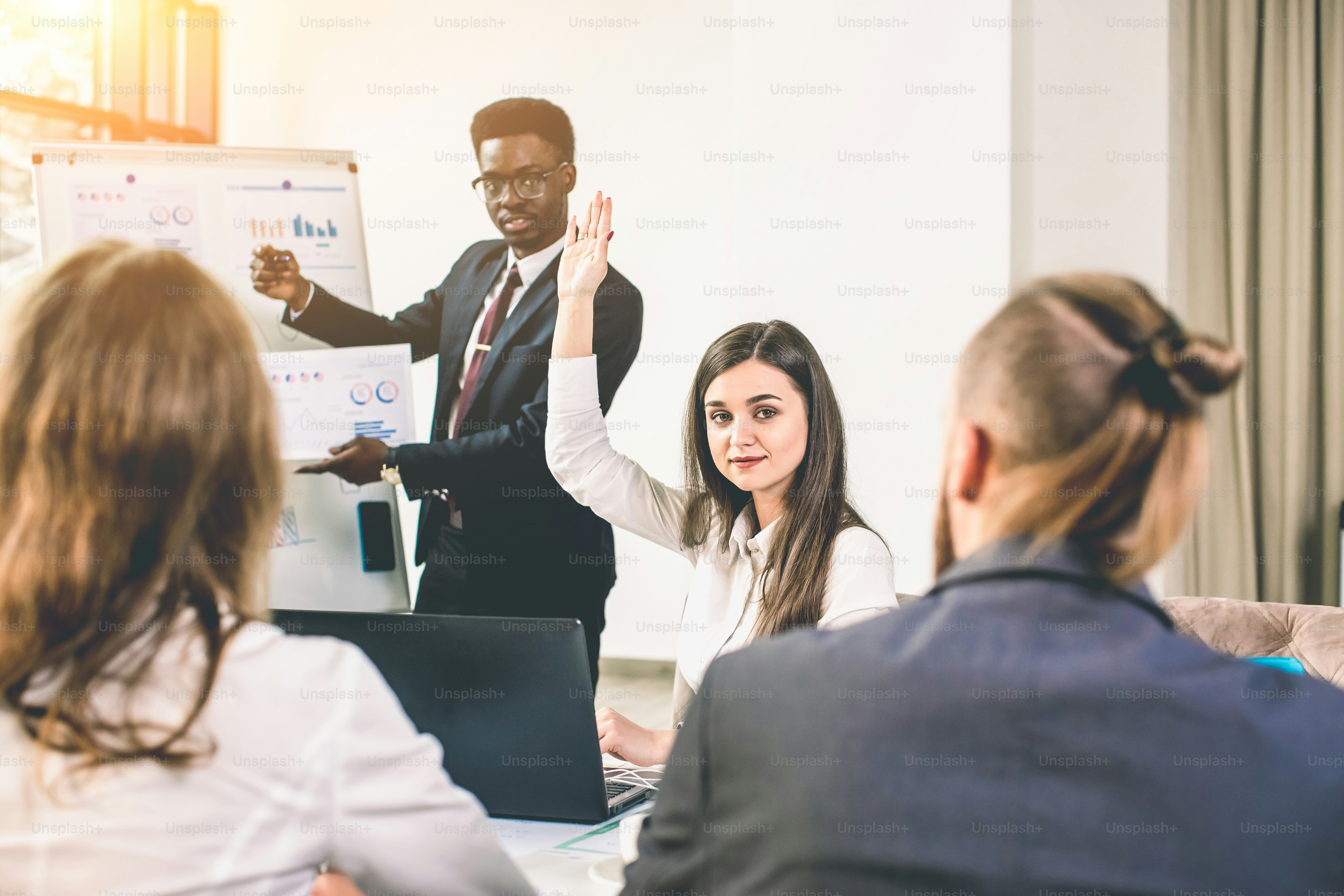 Meeting Discussion Talking Sharing Ideas Concept photo – Indoors Image ...
